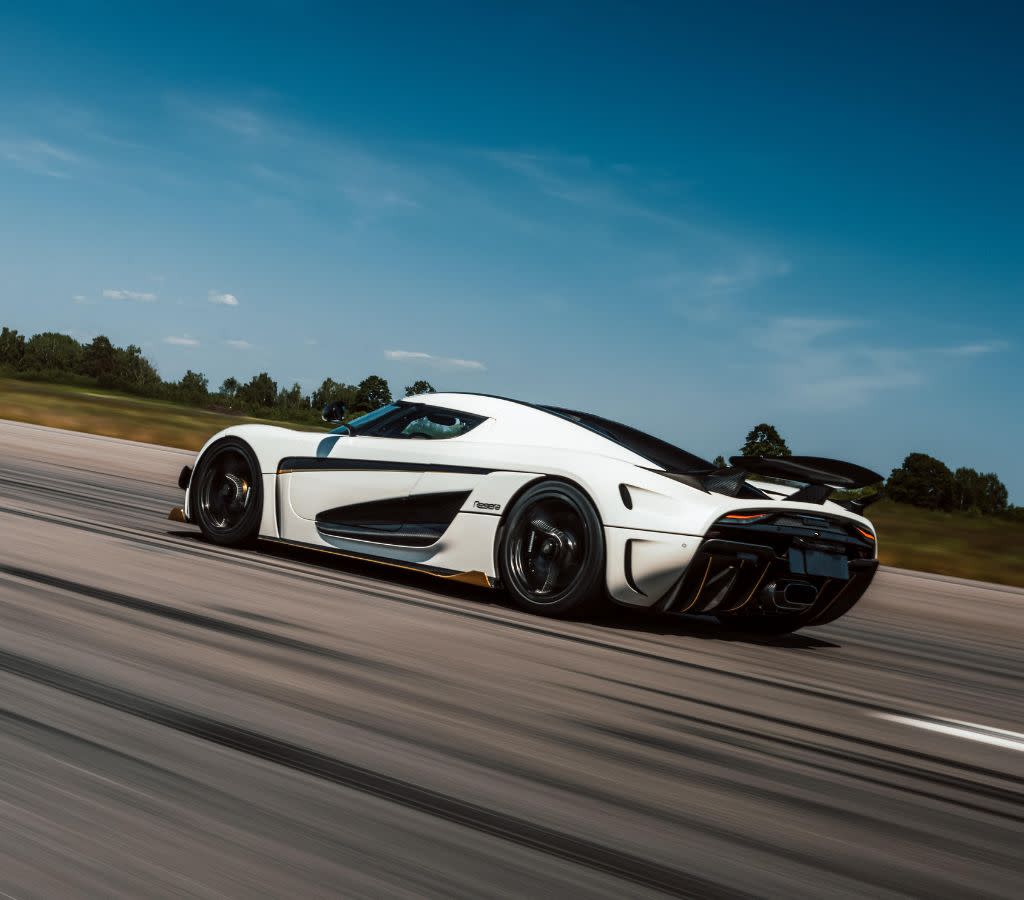 Koenigsegg Regera Sets A New World Record, Clocks 0-400 kmph In 28.81 ...