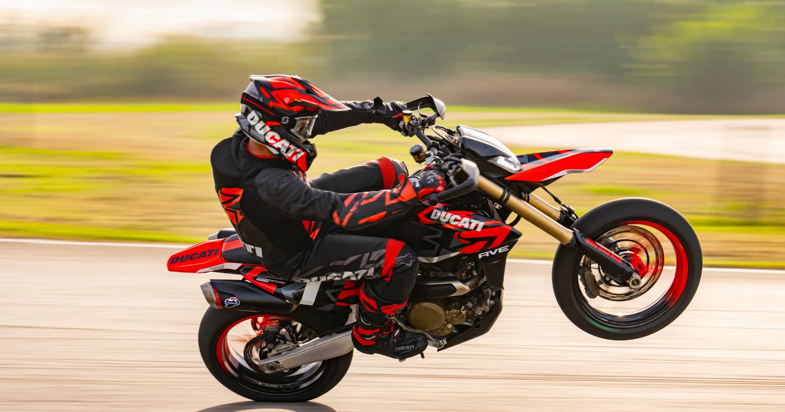 Ducati Hypermotard 698 Mono Unveiled