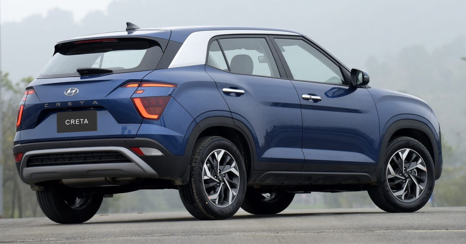 Hyundai Creta Facelift Spotted Testing Ahead Of January Debut