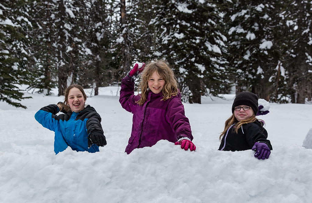 Trackers Snow School - Trackers Earth Portland