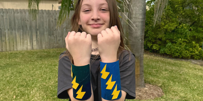 Sparkle Craft: DIY Superhero Cuffs — Sparkle Stories