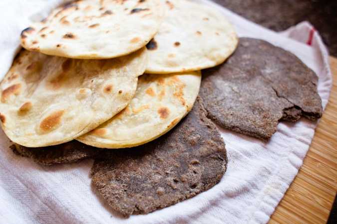 sparkle kitchen: chapati bread, two ways — Sparkle Stories