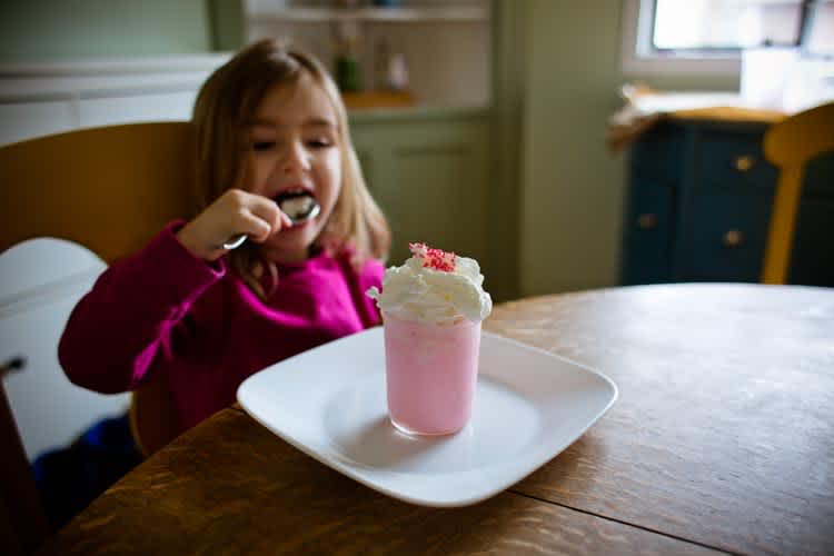 Sparkle Kitchen: Hand-Shaken Milkshakes — Sparkle Stories