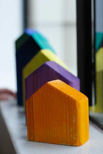 Sparkle Craft: DIY Wooden Buildings — Sparkle Stories