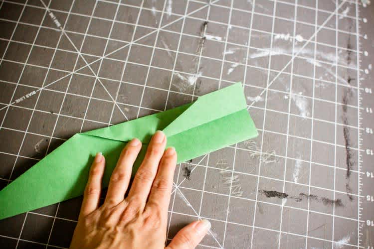 sparkle craft: three paper airplanes — Sparkle Stories