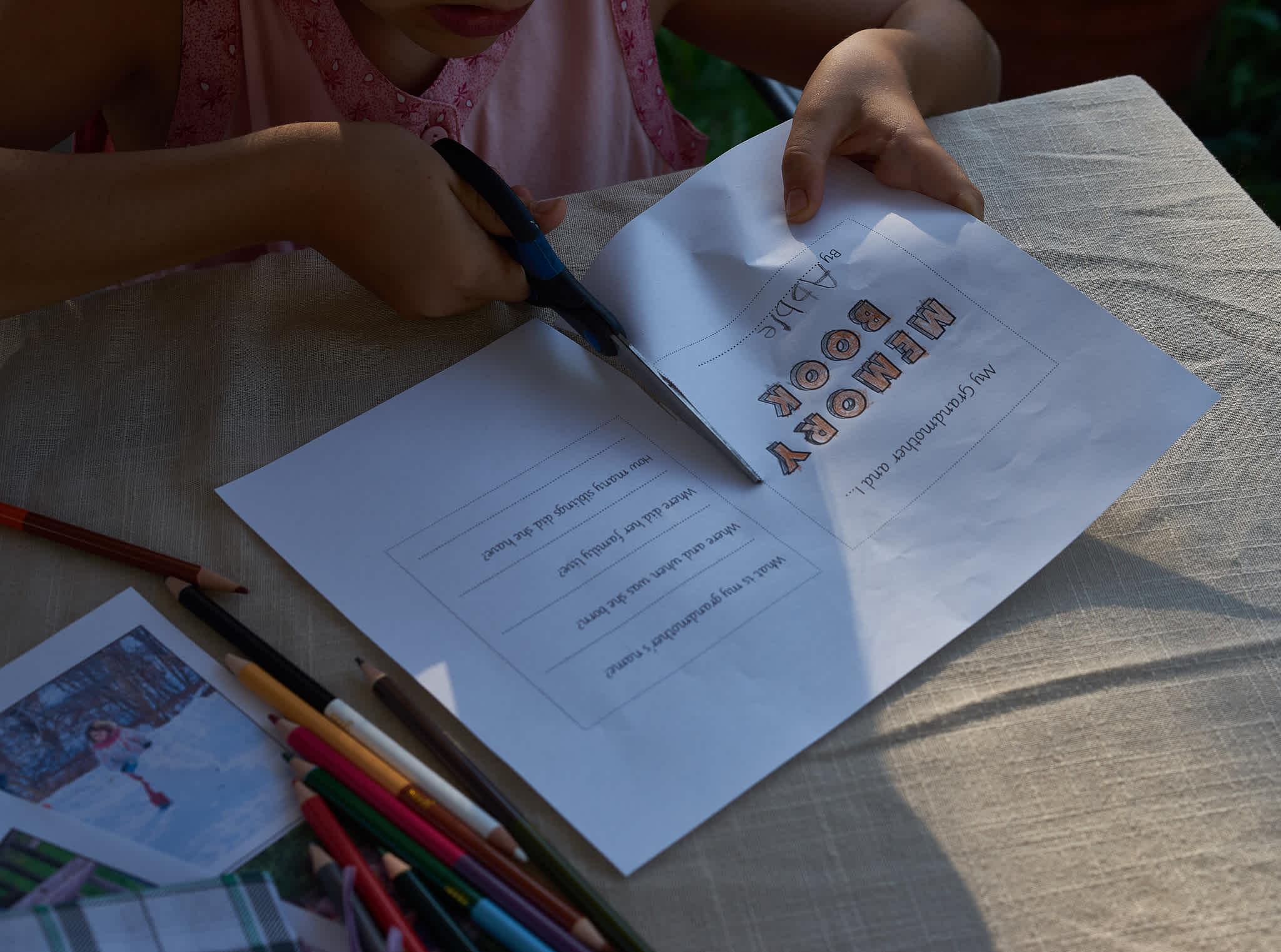 Kid-friendly Craft: Make a Memory Book