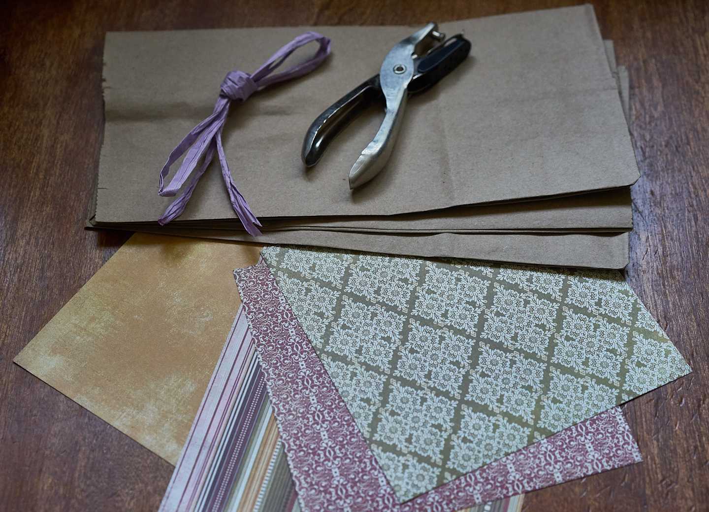 Kid-friendly Craft: Make a Memory Book