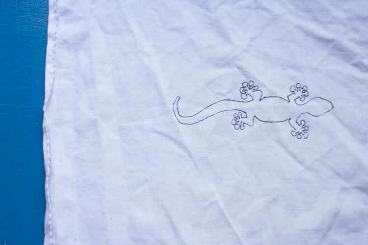 Sparkle Craft: Salamander Pencil Pouch Patch — Sparkle Stories