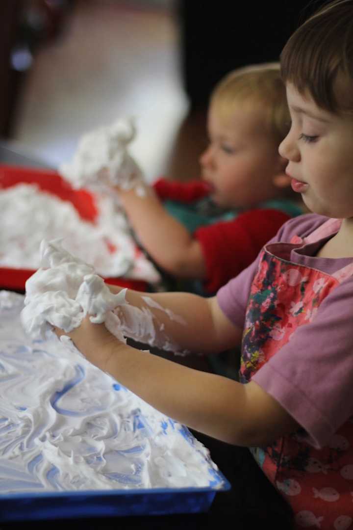 Sparkle Craft: Magical Marbled Paper — Sparkle Stories