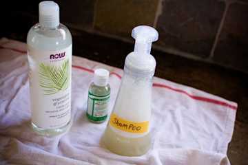 Sparkle Craft: Homemade Kid's Shampoo — Sparkle Stories