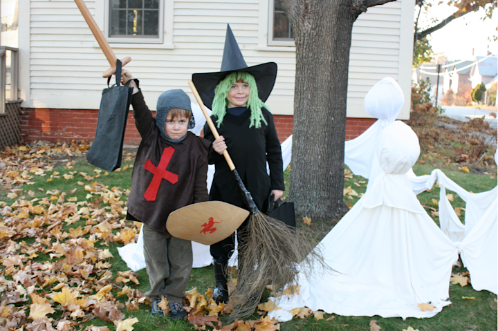 Three FREE Scripts for Magical Halloween Events — Sparkle Stories