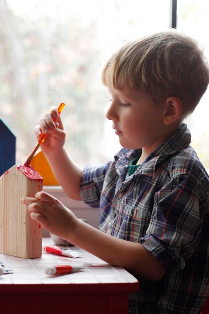 Sparkle Craft: DIY Wooden Buildings — Sparkle Stories