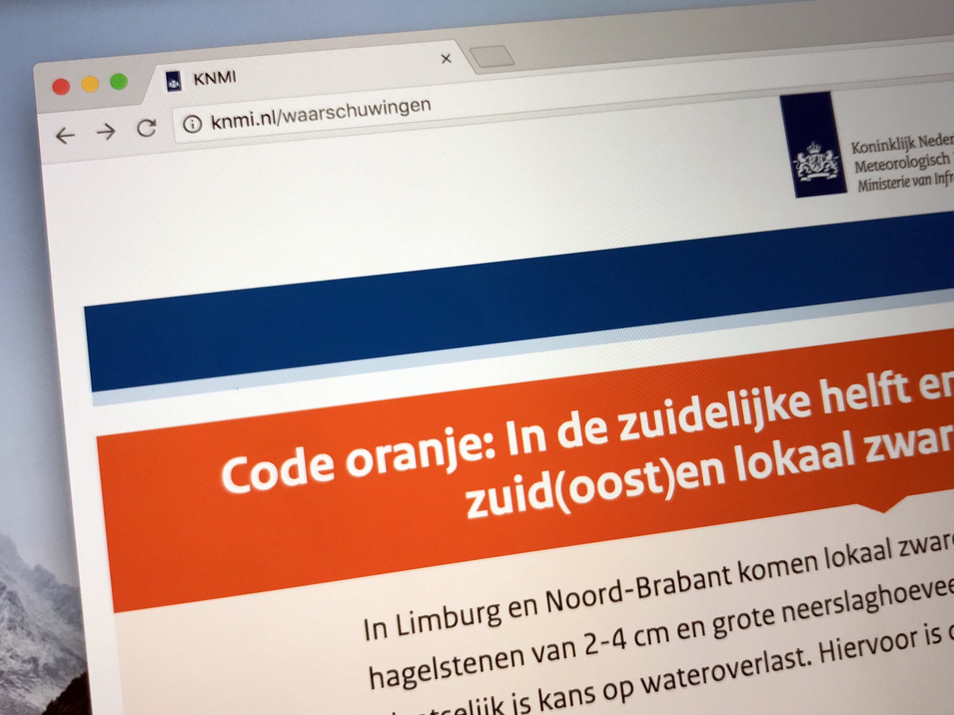 Wanneer wordt code rood (weeralarm) afgegeven?