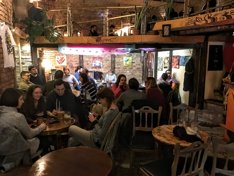 Where To Drink With The Locals: The 39 Best Bars In Budapest - Offbeat ...