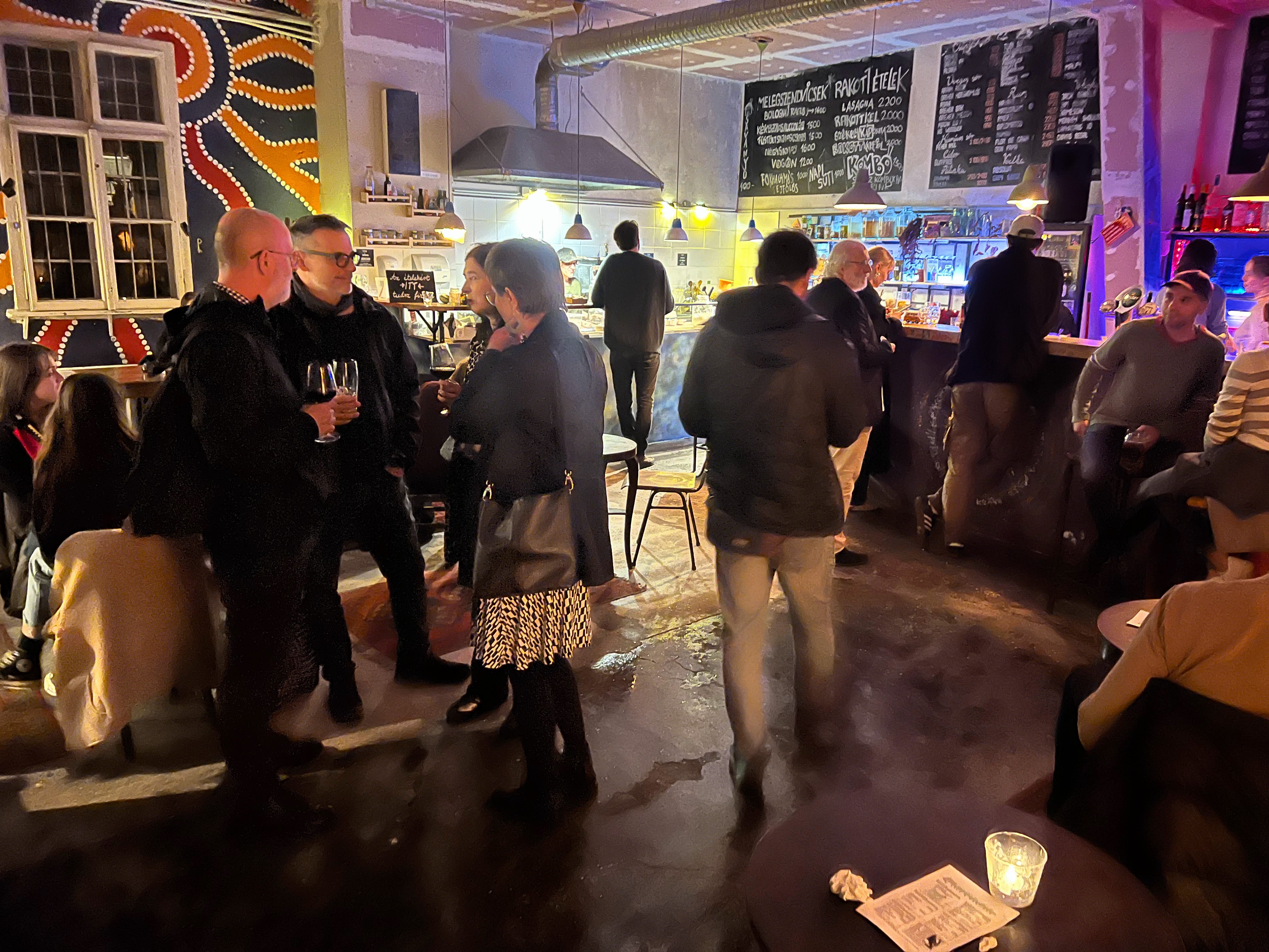 Manyi - Kulturális Műhely - Offbeat Budapest & Vienna