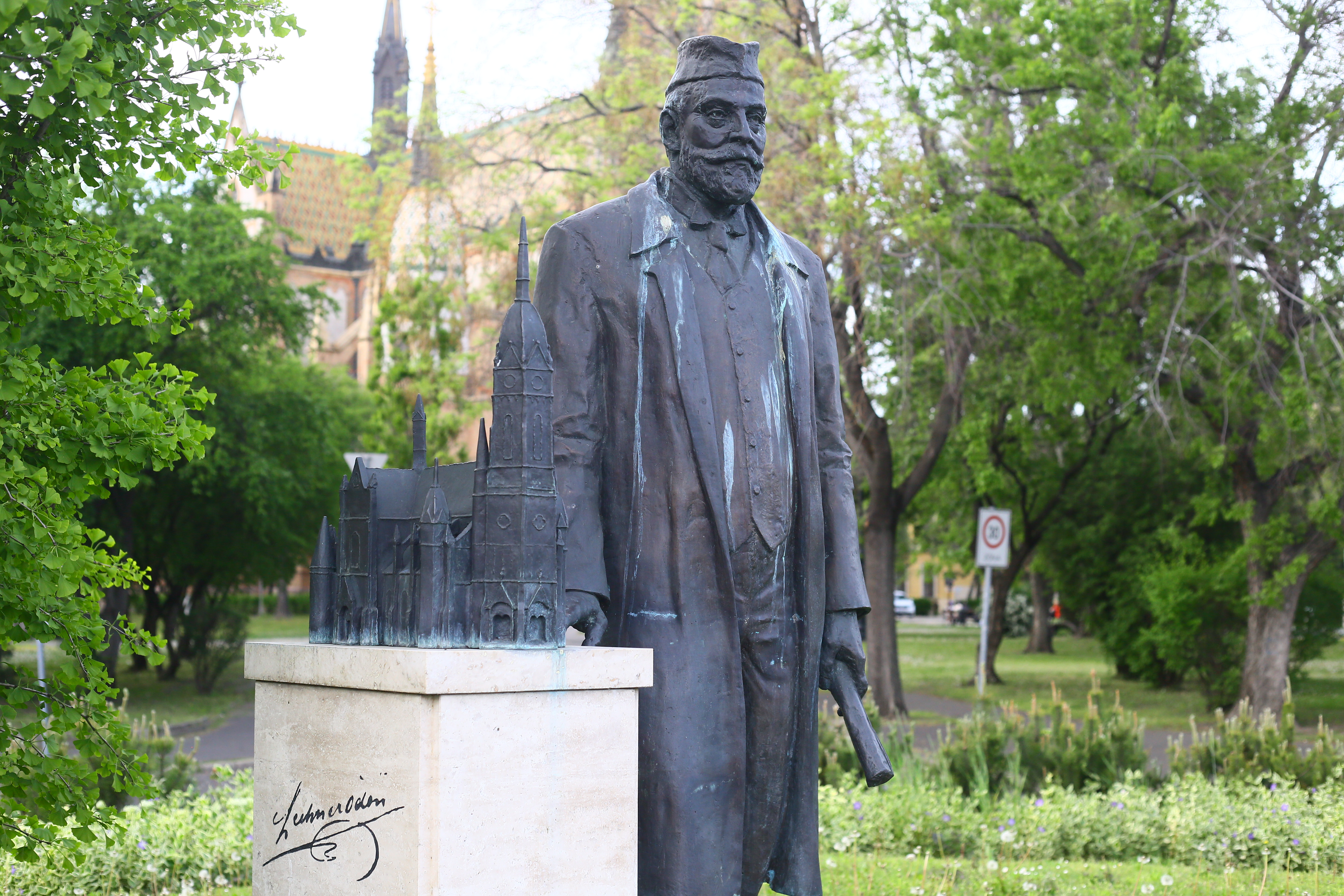 The Tragic Genius of Architect Ödön Lechner - Offbeat Budapest & Vienna