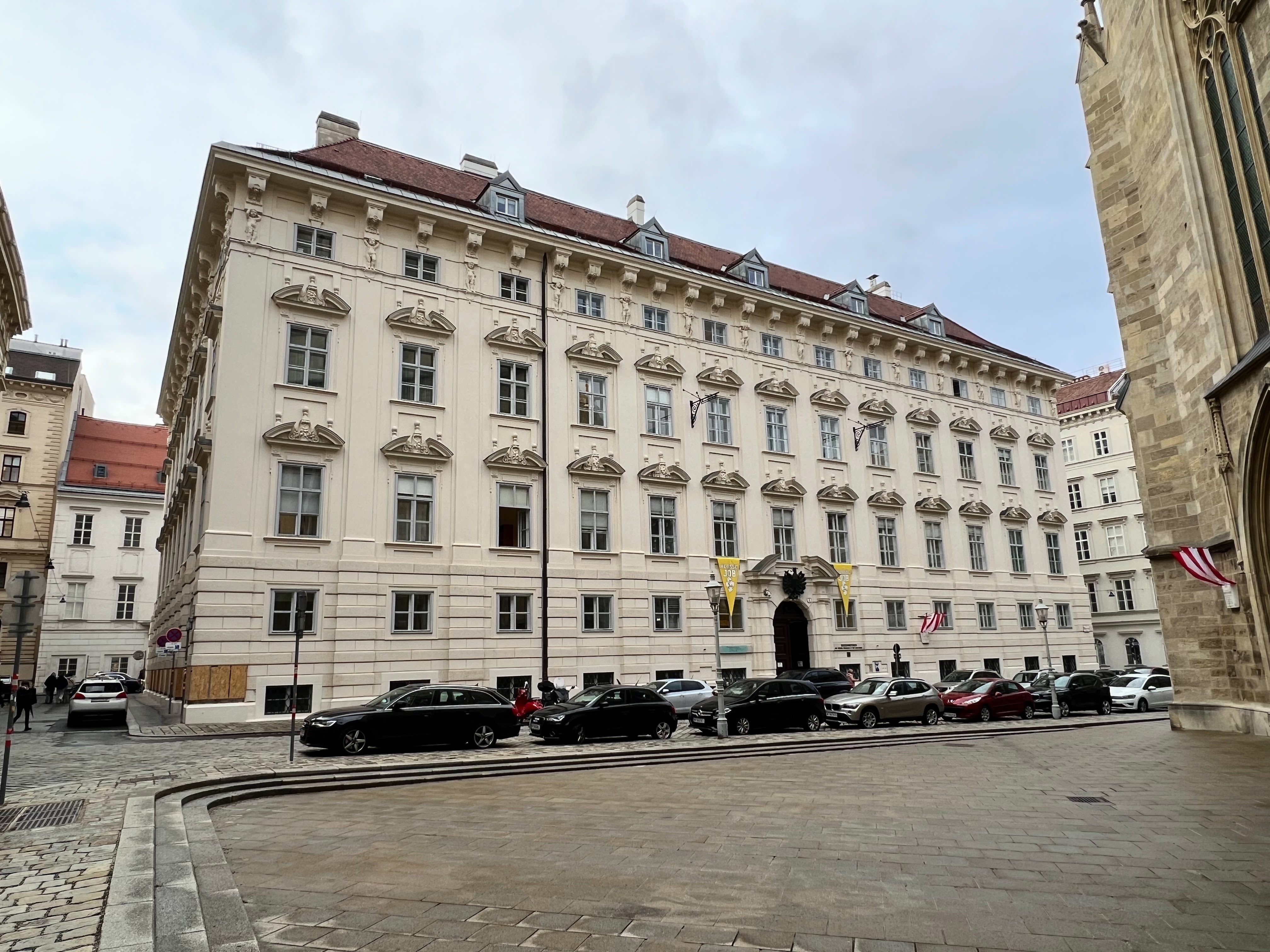 100 Unique Buildings in Vienna - Offbeat Budapest & Vienna