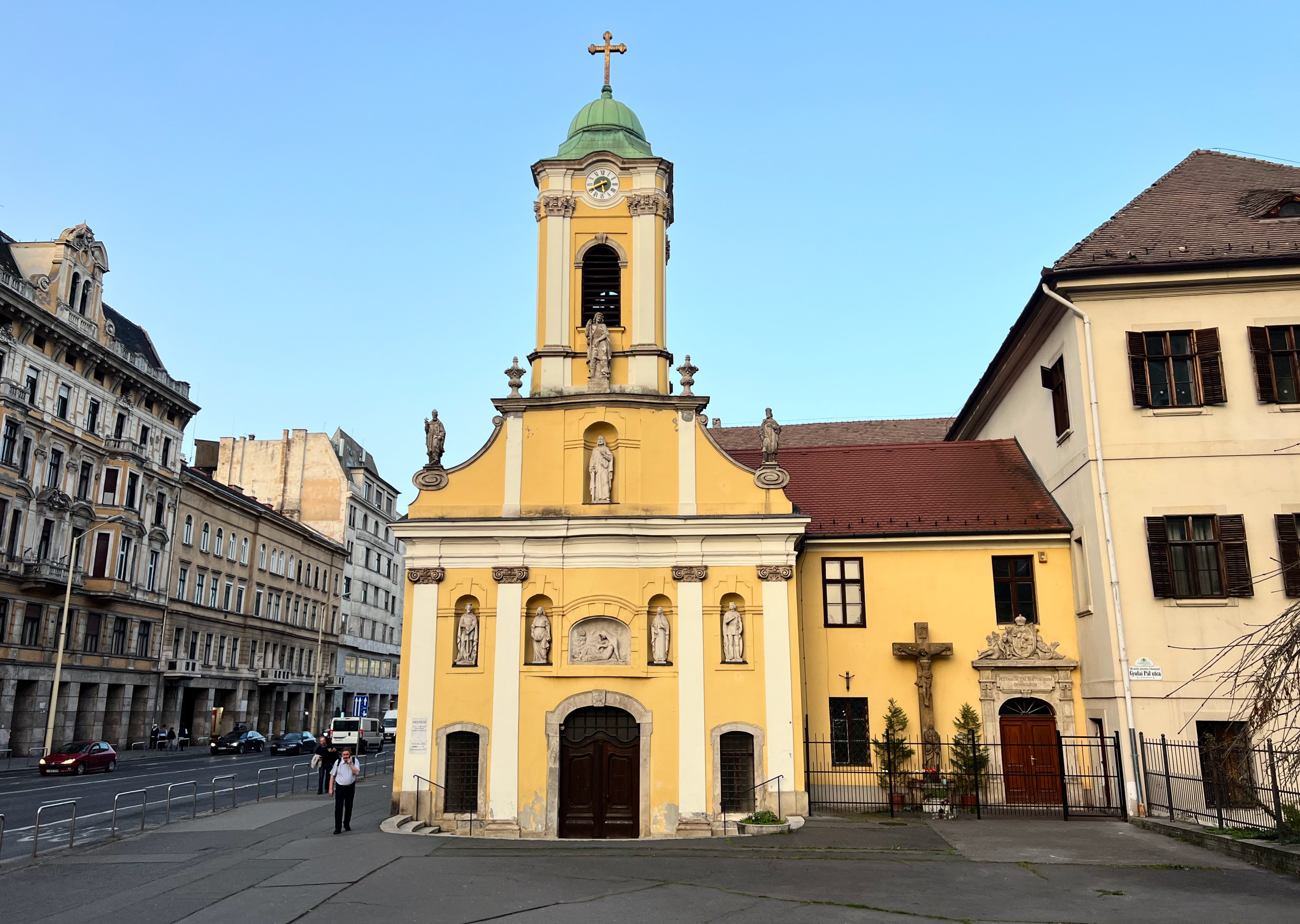 100 Unique Buildings in Budapest - Offbeat Budapest & Vienna