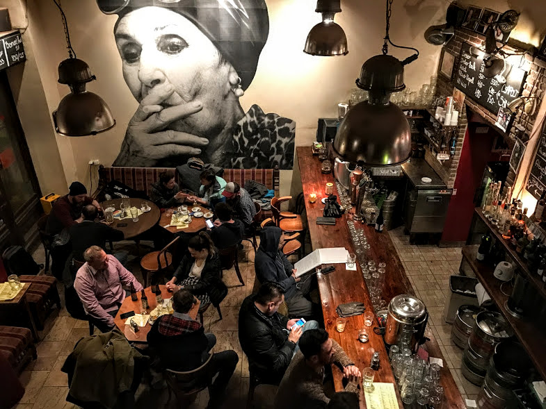 Where To Drink With The Locals: The 37 Best Bars In Budapest - Offbeat ...