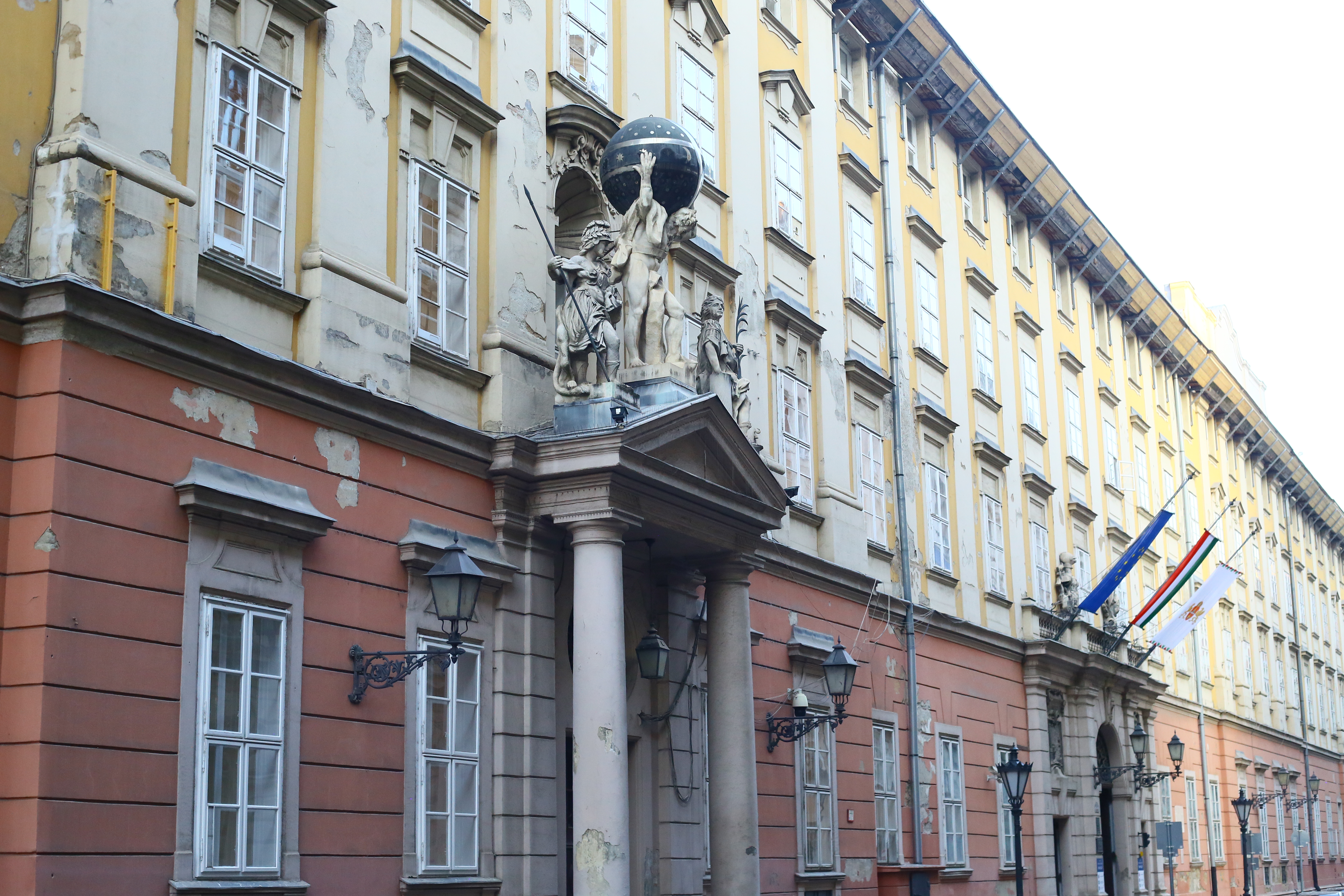 100 Unique Buildings in Budapest - Offbeat Budapest & Vienna