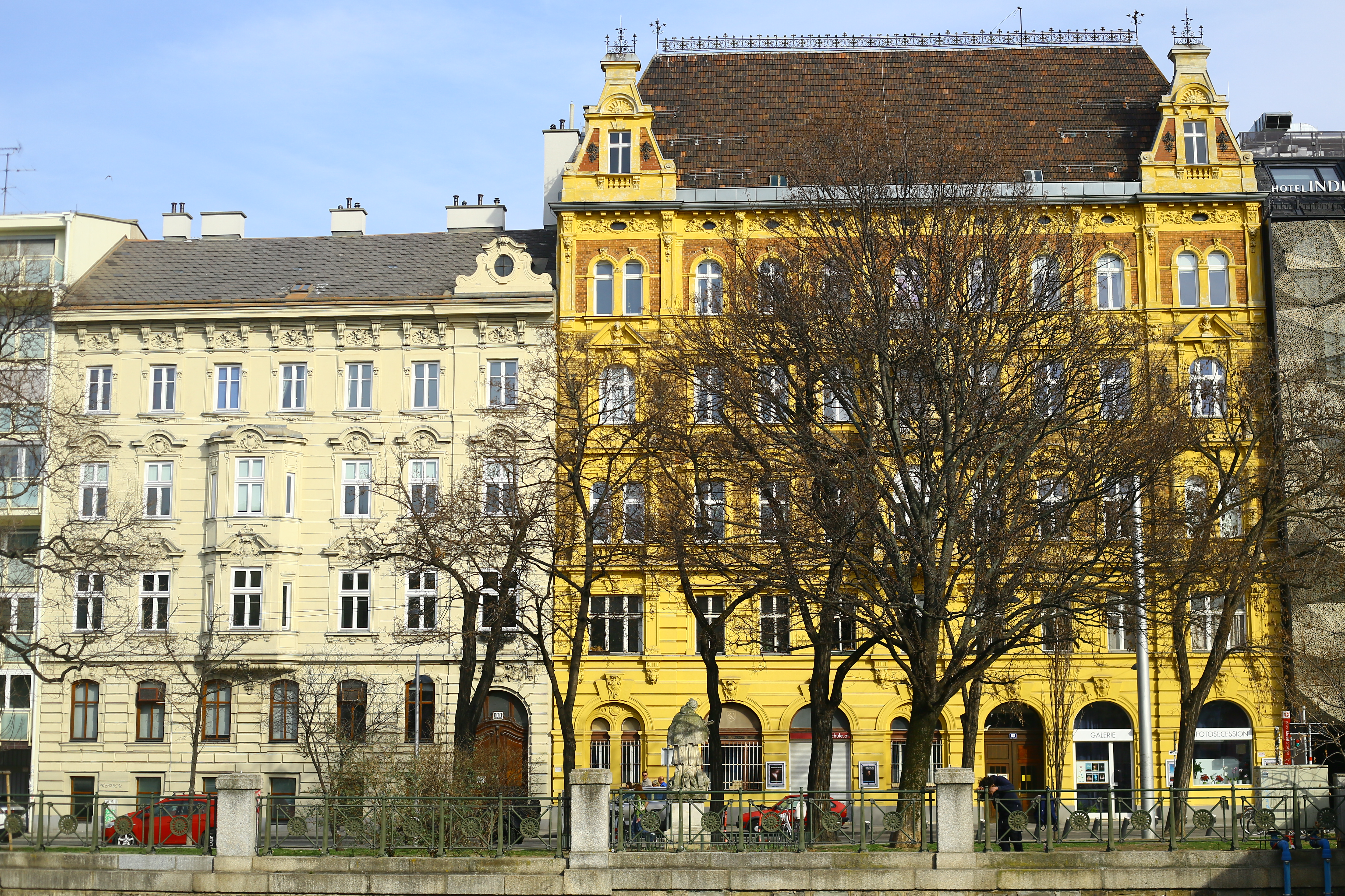 Making Sense of Housing in Vienna - Offbeat Budapest & Vienna