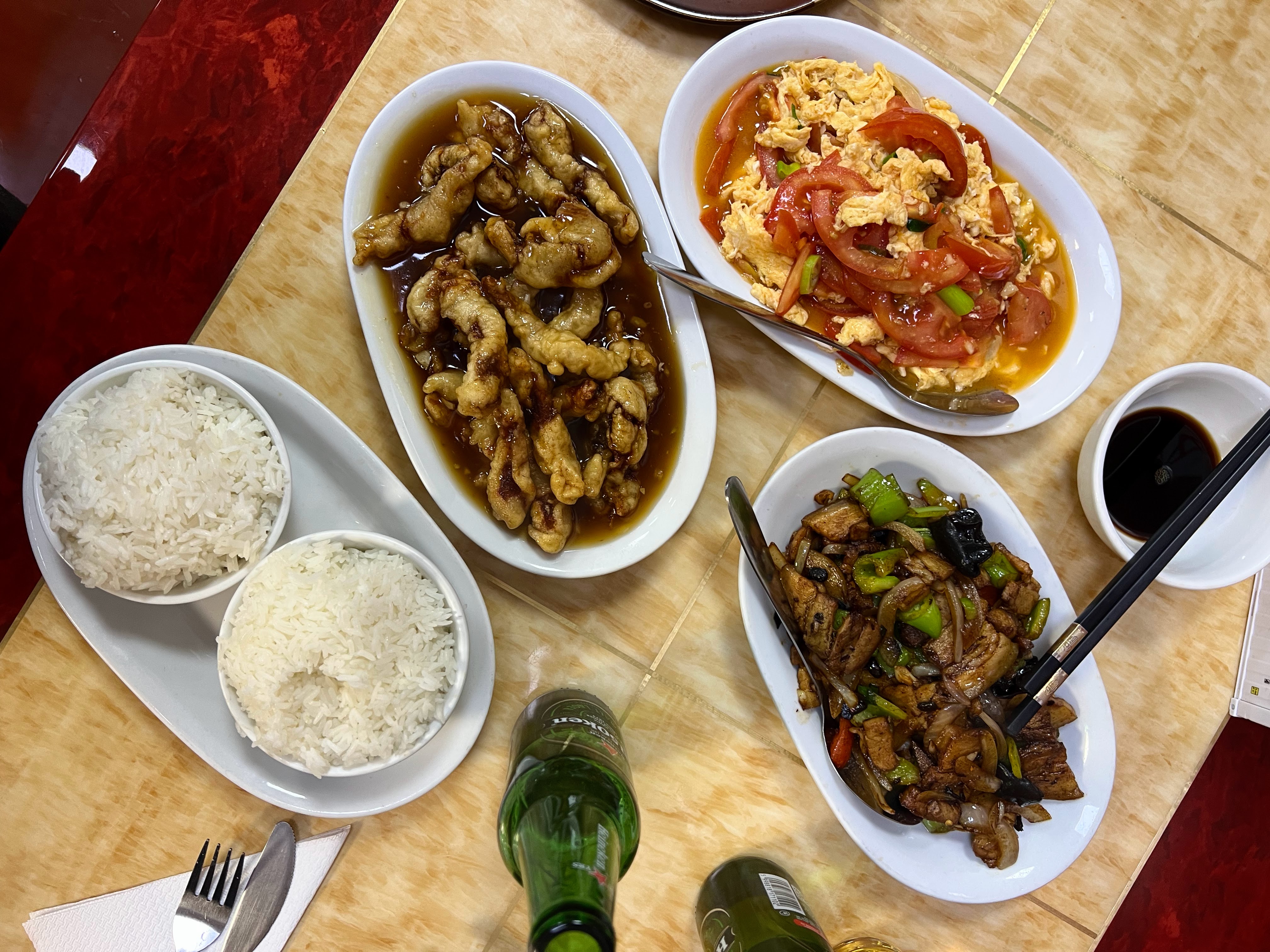 Shandong Chinese Restaurant (山东饭店) - Offbeat Budapest & Vienna