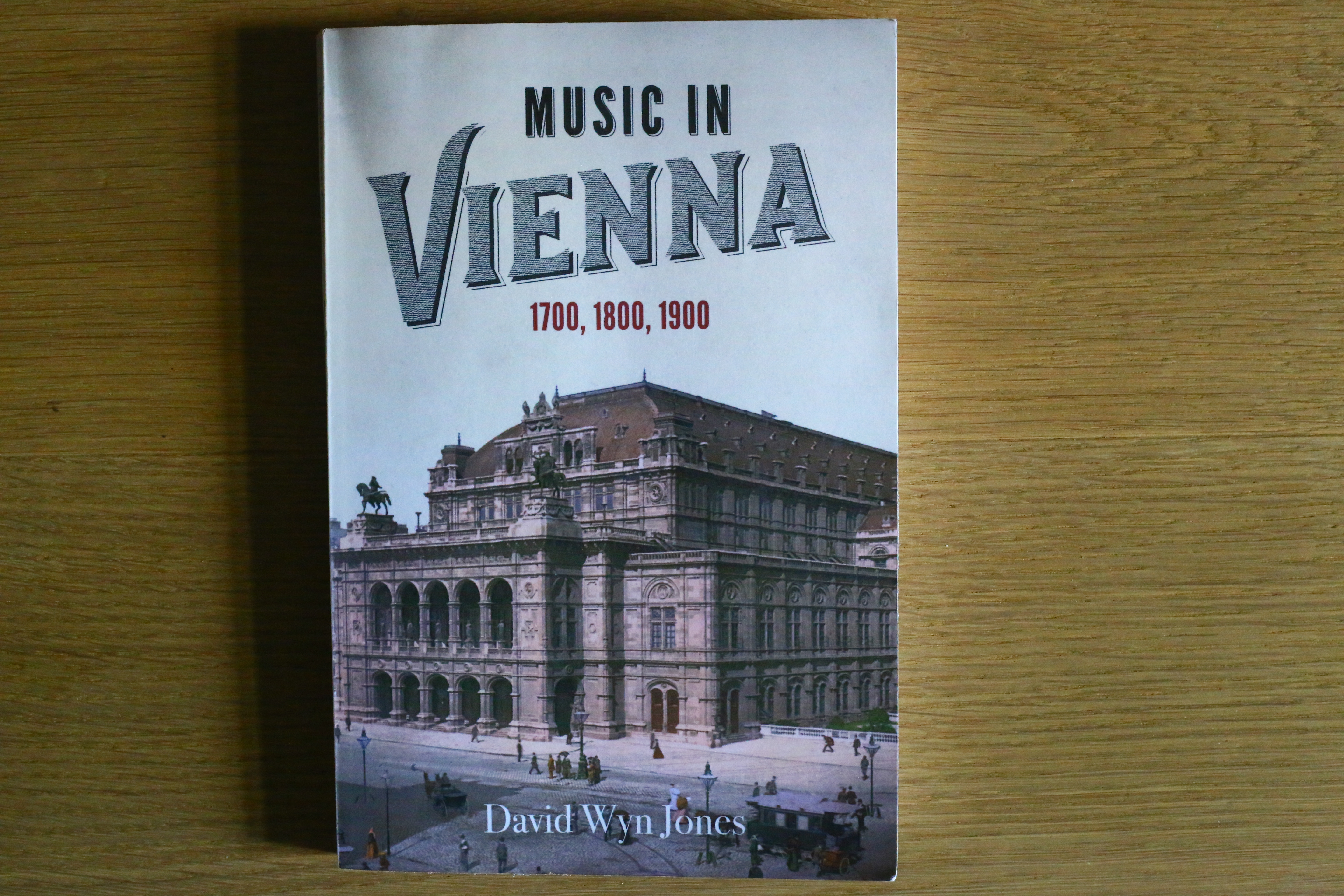 18 Books To Make Sense of Vienna - Offbeat Budapest & Vienna