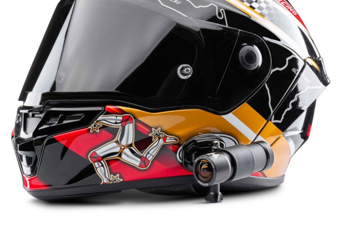 Motorcycle Dash Cam: A Guide to Choosing the Best for Safety and Travel