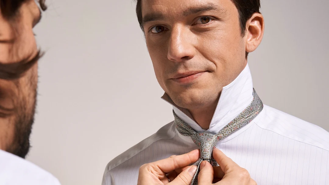 How to Tie a Tie - Different Tie Knots - Eton