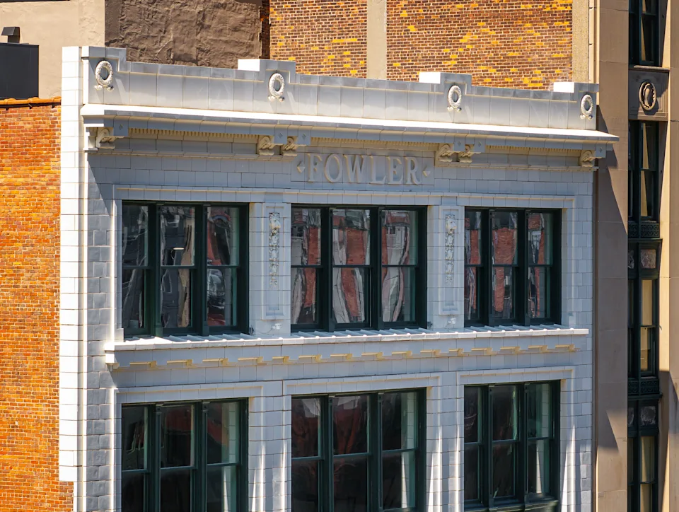 1225 Woodward