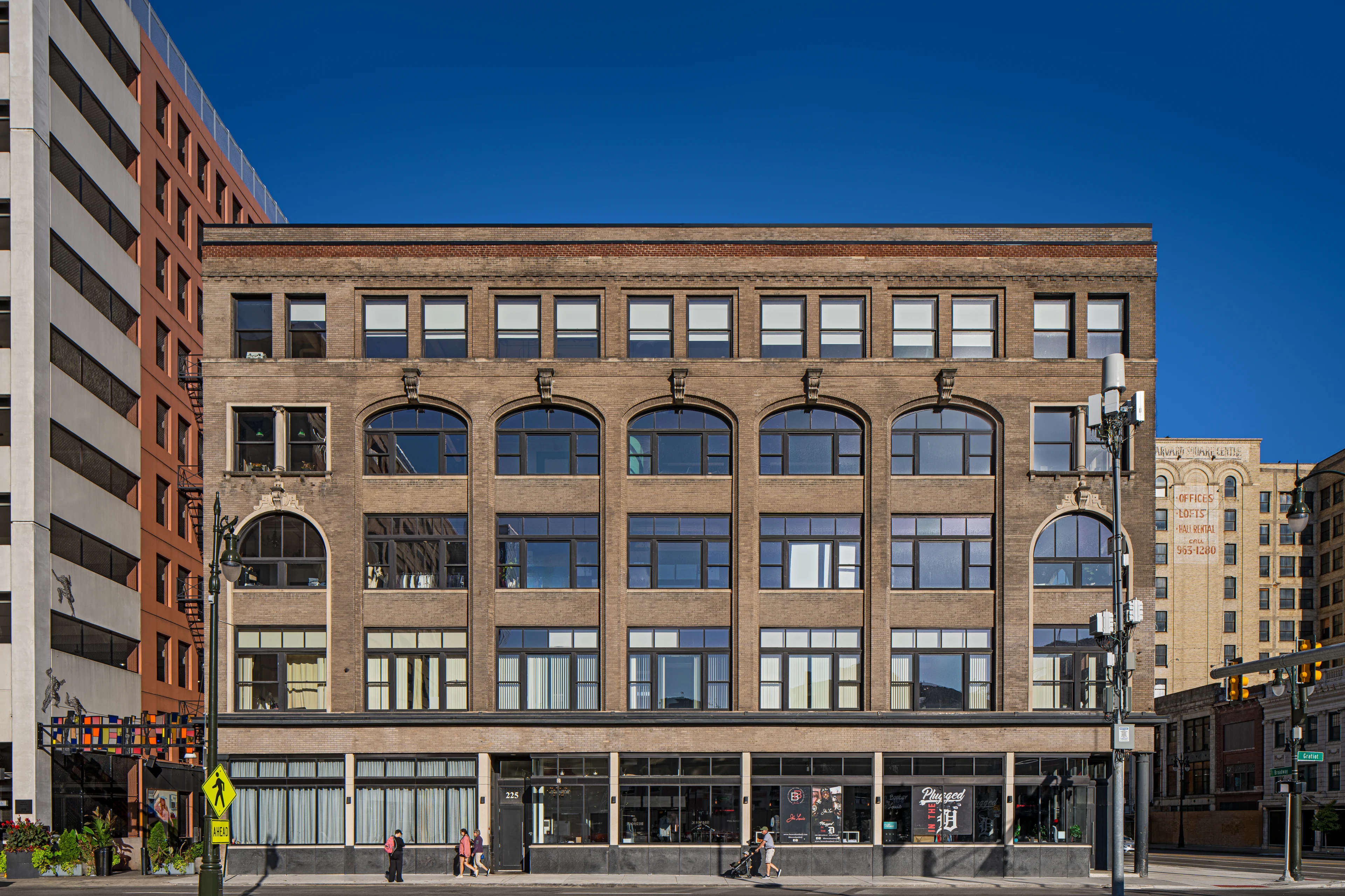 1301 Broadway