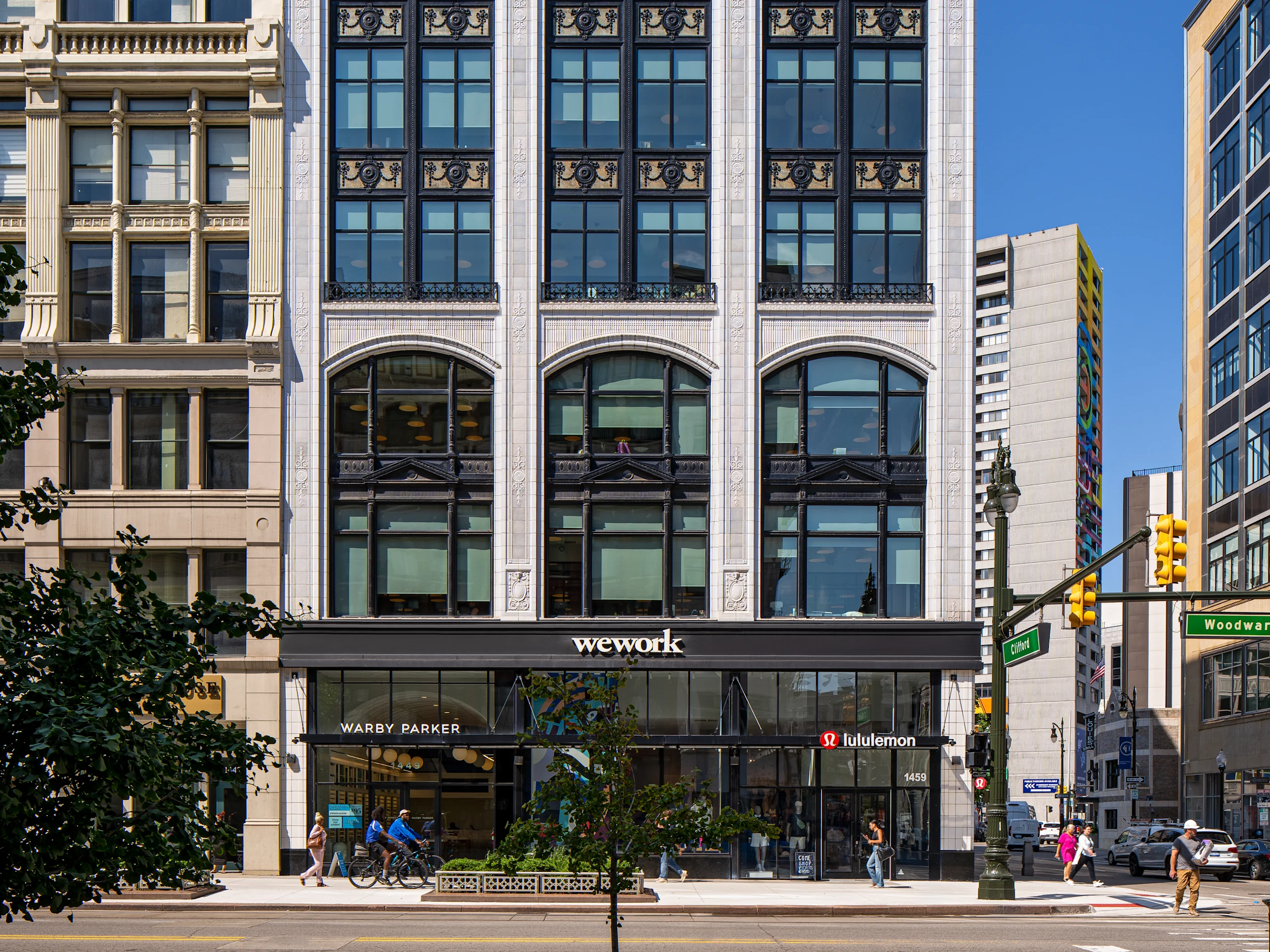 1449 Woodward