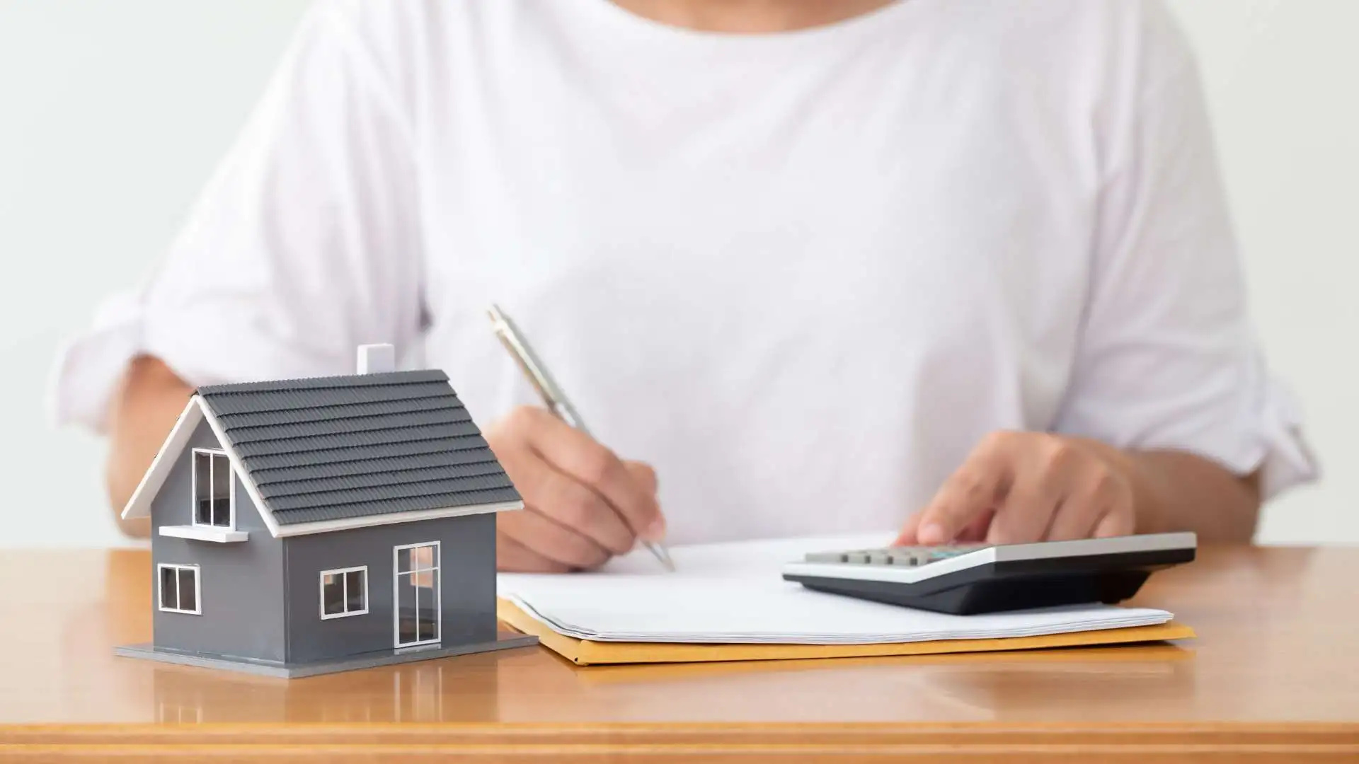 Refinancing Mortgage: What is It and How Does It Work? | MoneyLion