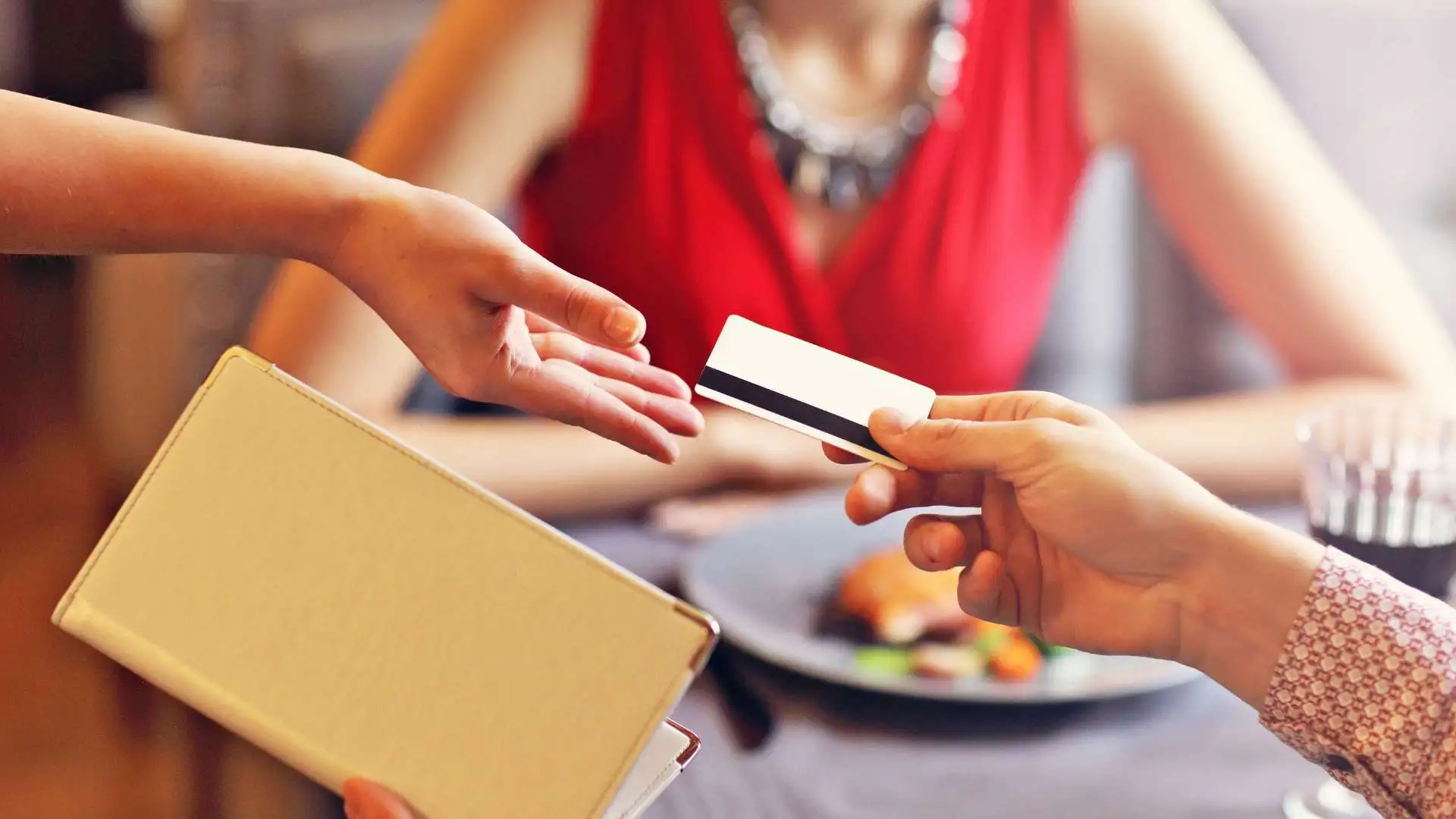 Best Credit Cards for Restaurants and Dining