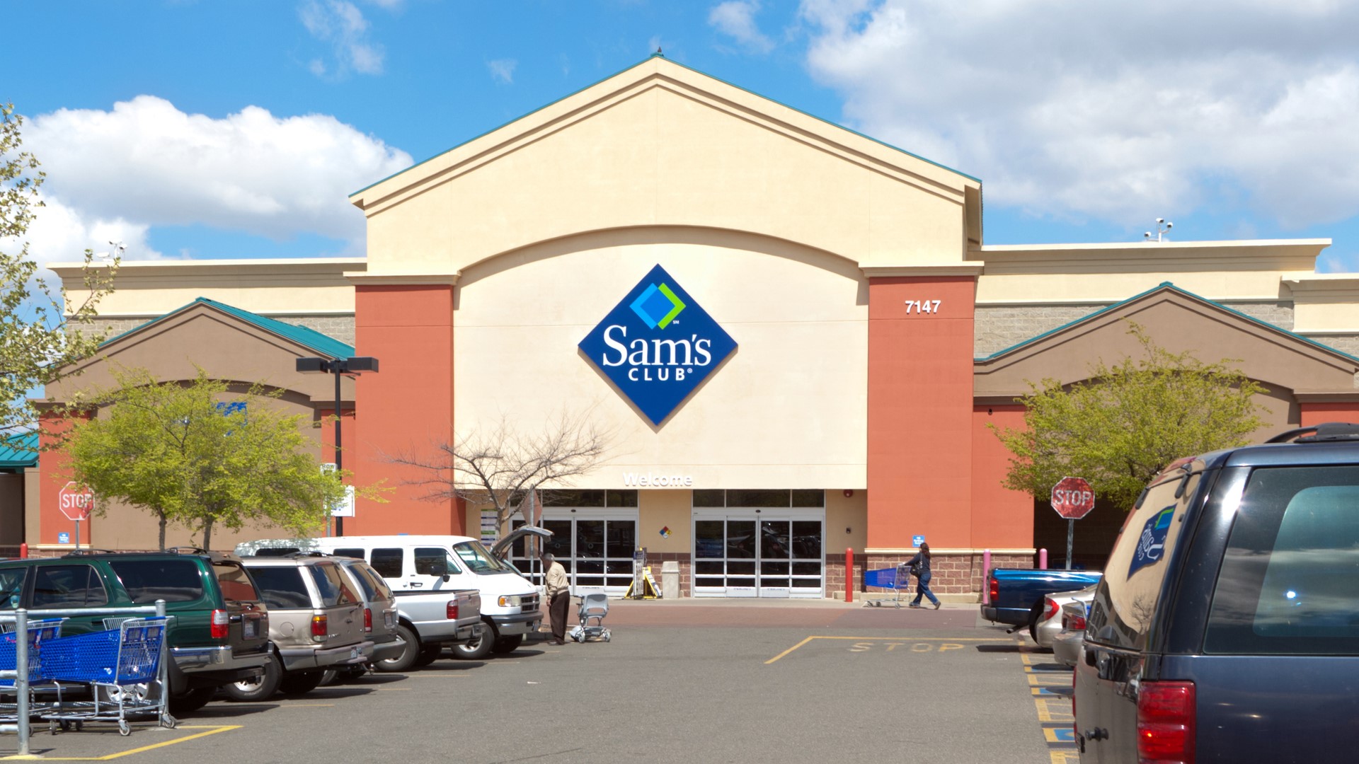 Sam's Club Superfan Picks the Best Member's Mark Food Items