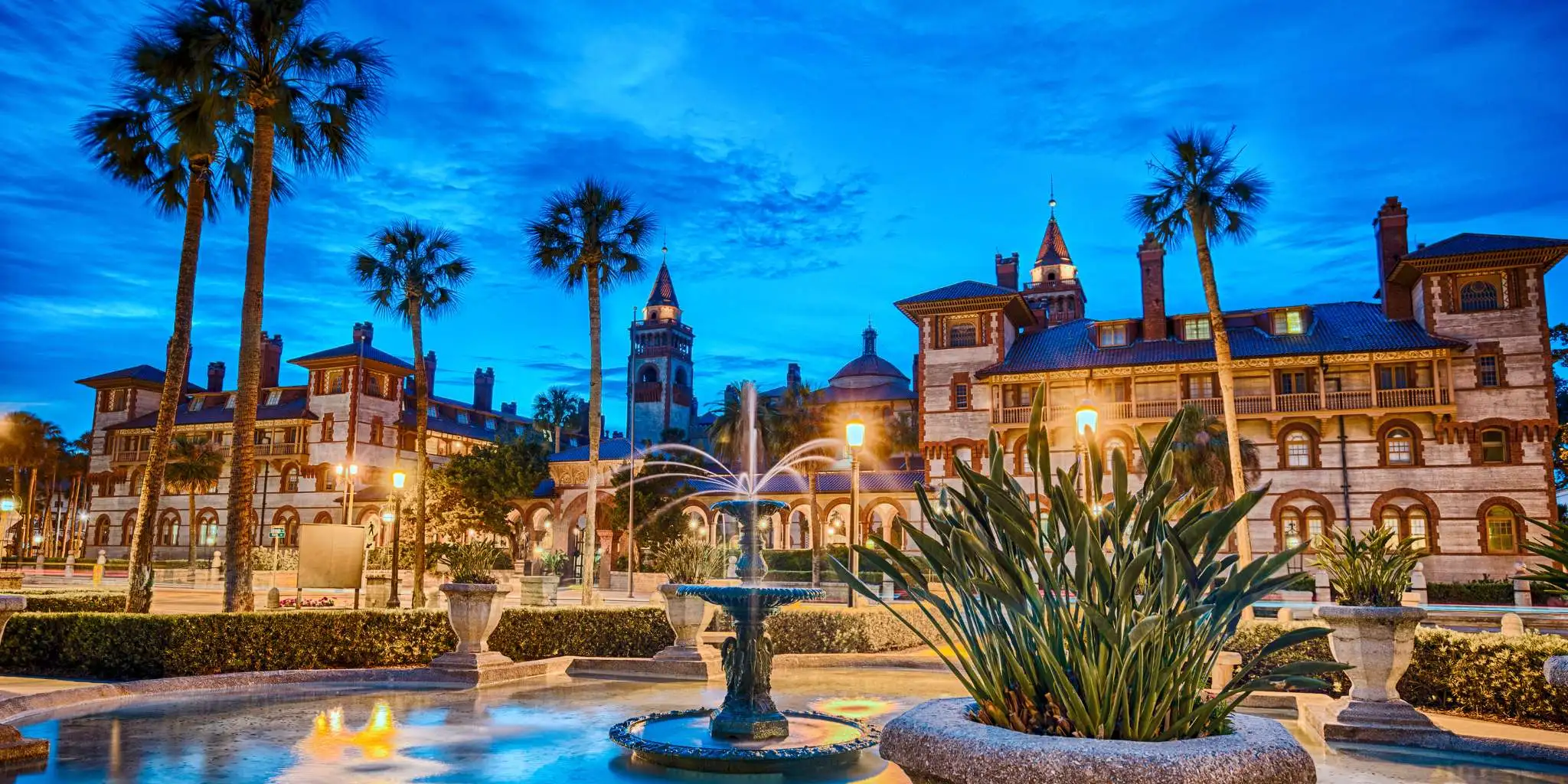 Cheapest Places to Travel in the U.S.: 20 Budget Trips