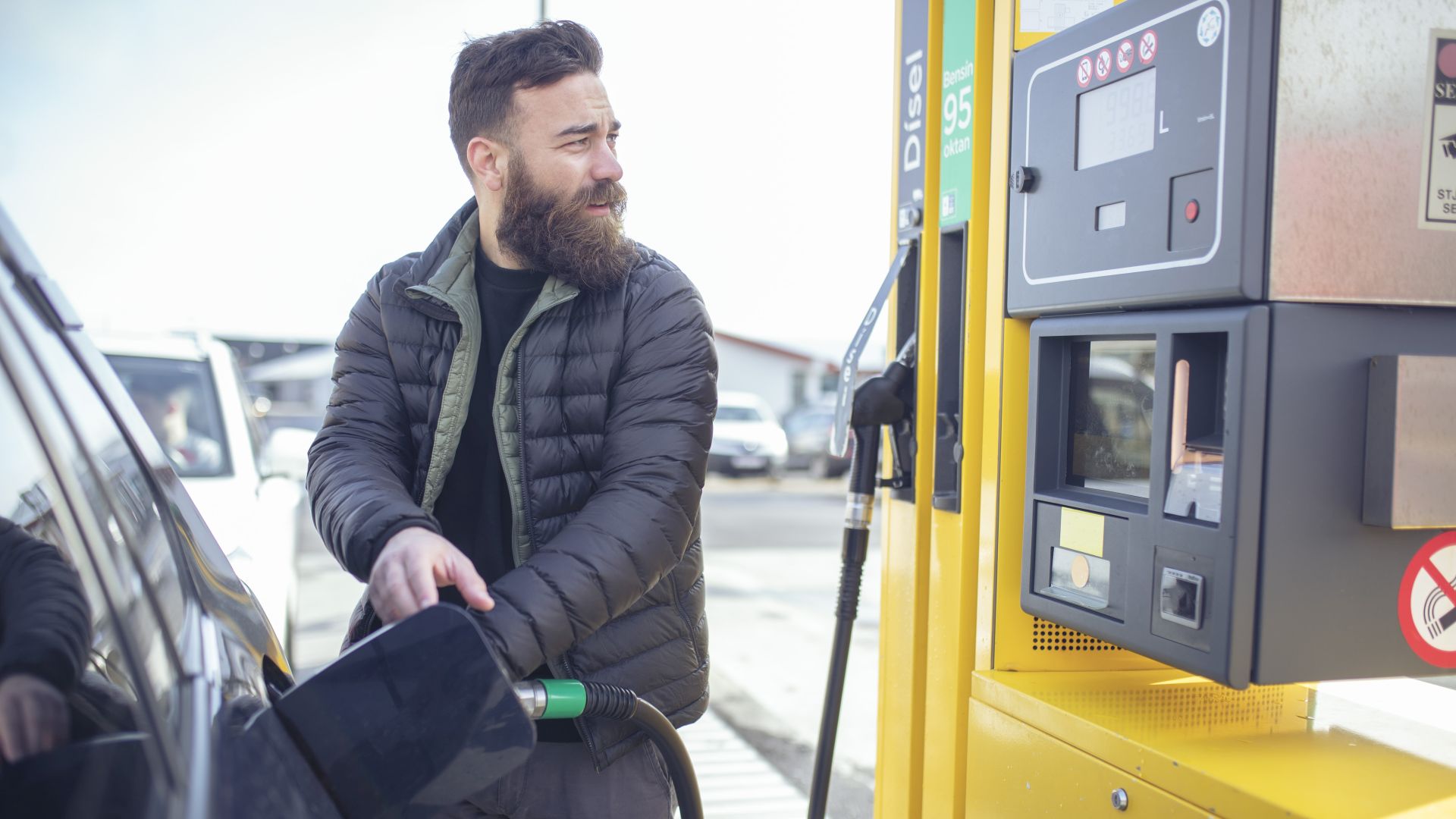 Amazon Prime Gas Perk: Save $0.20 Per Gallon on Fridays