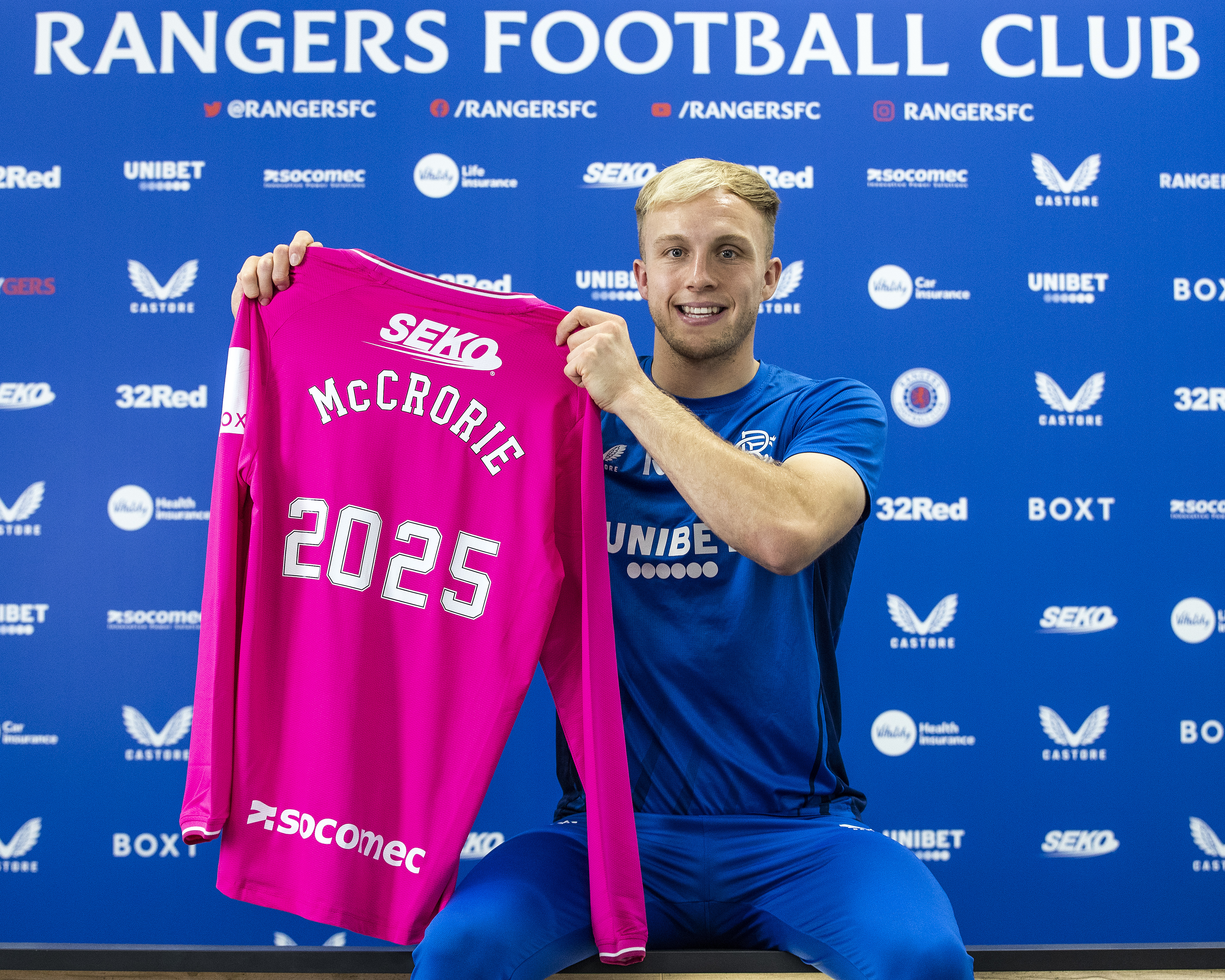 McCrorie Delighted To Sign New Contract | Rangers Football Club