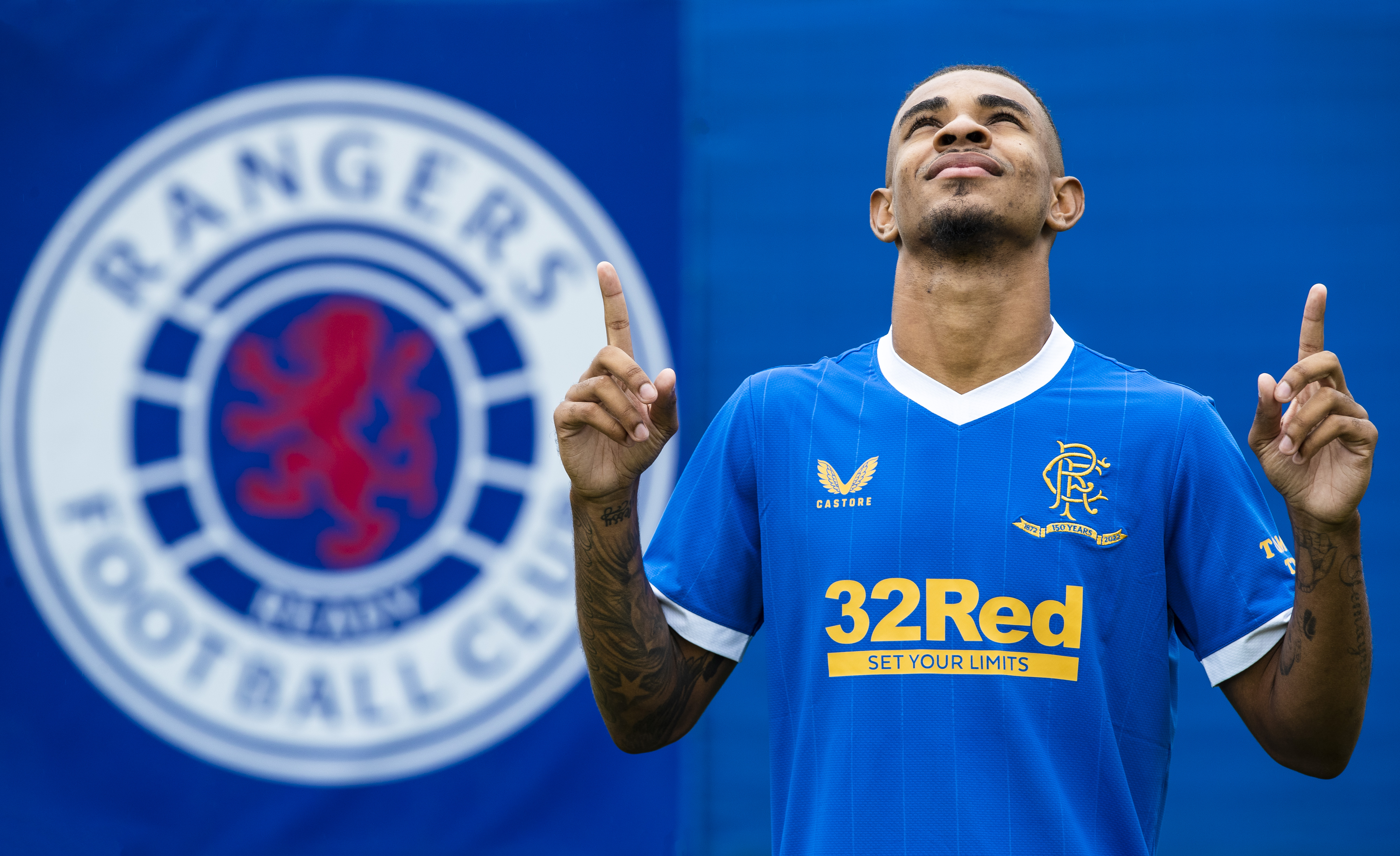 Juninho Bacuna Targets Learning In His Own Game | Rangers Football Club