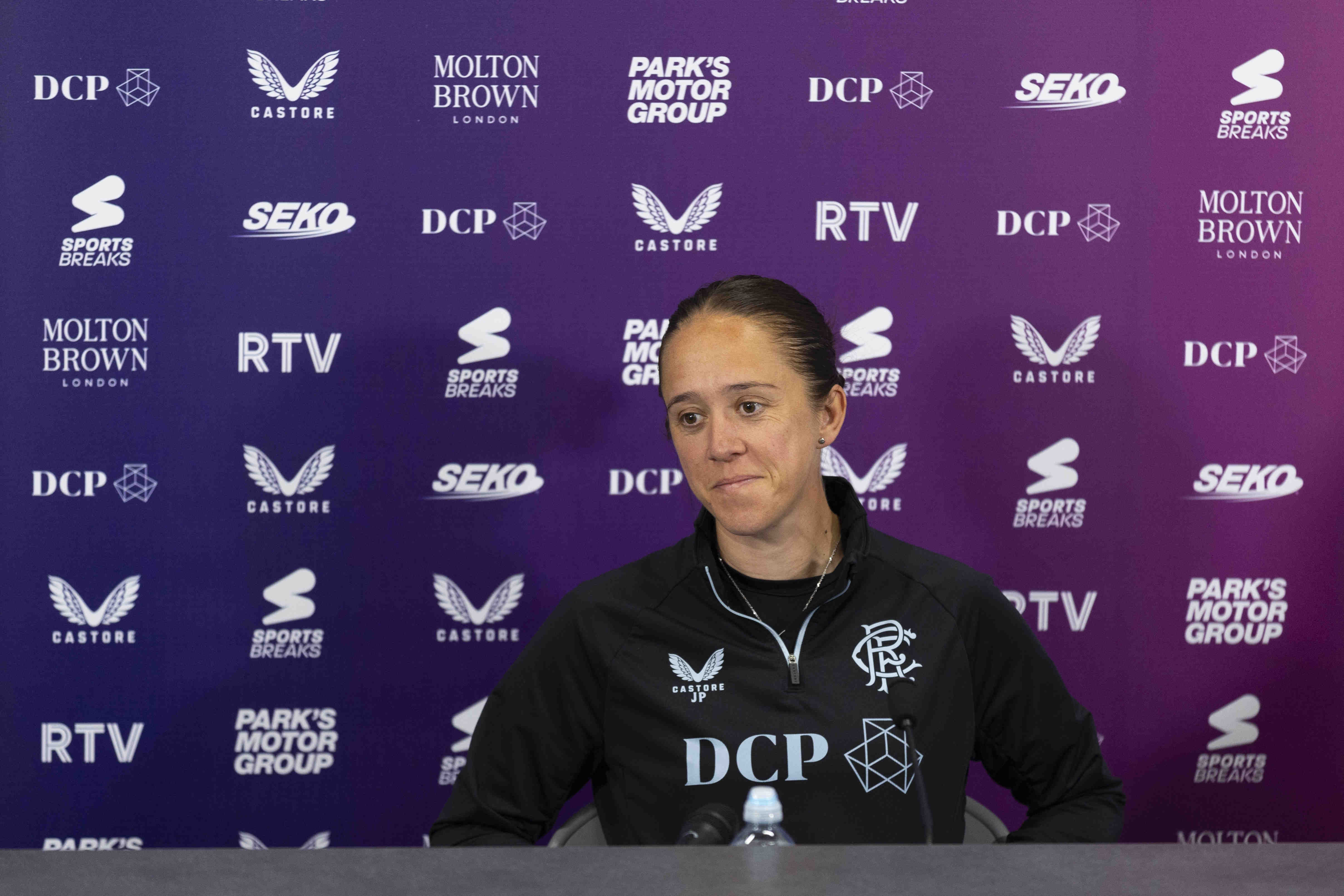 Jo Potter Urges Squad To Give Everything | Rangers Football Club