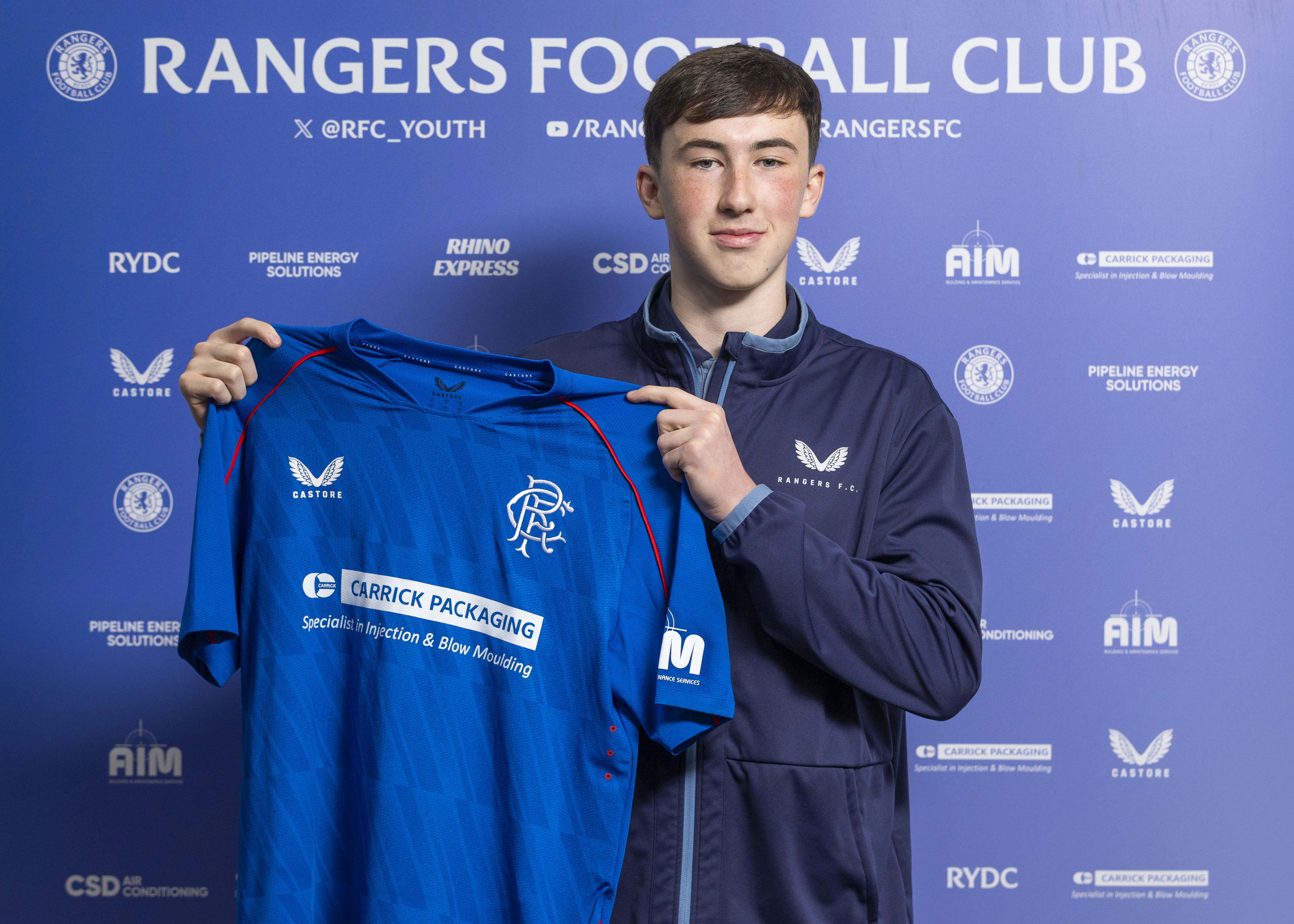 Arran Kerr Signs New Contract With Rangers Academy | Rangers Football Club