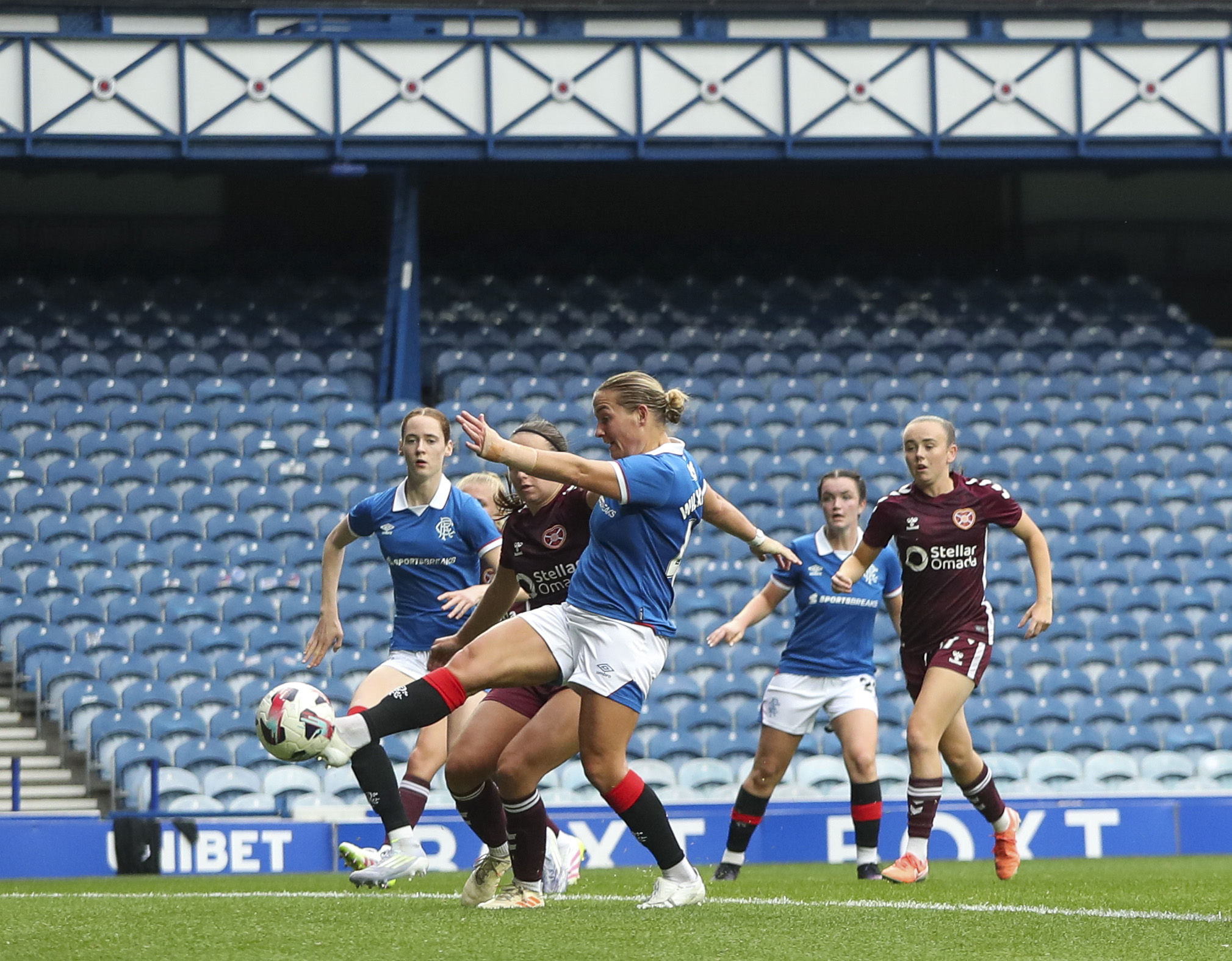 Match Report: Rangers 2-2 Hearts Women | Rangers Football Club