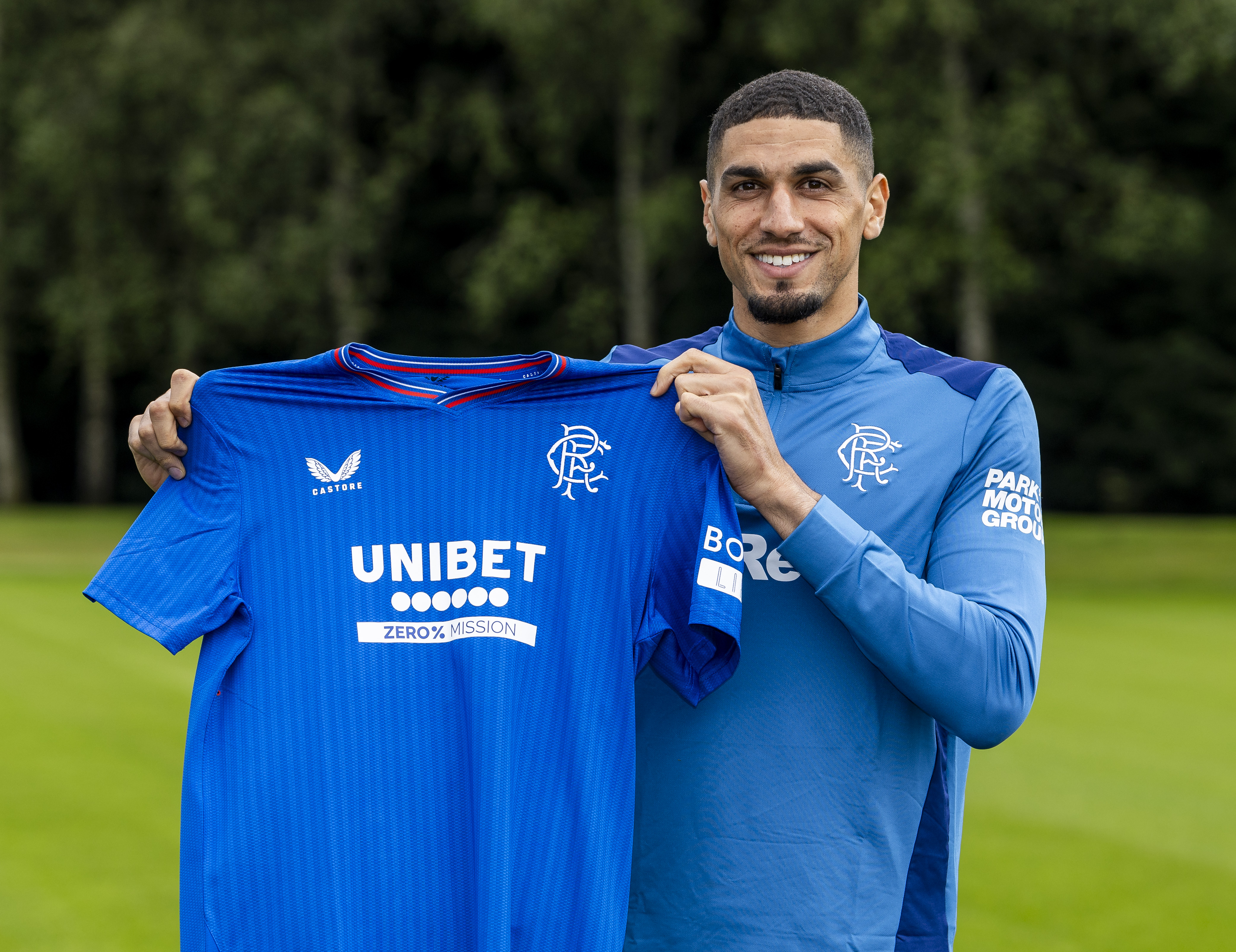 Balogun: Bringing Experience To The Table | Rangers Football Club