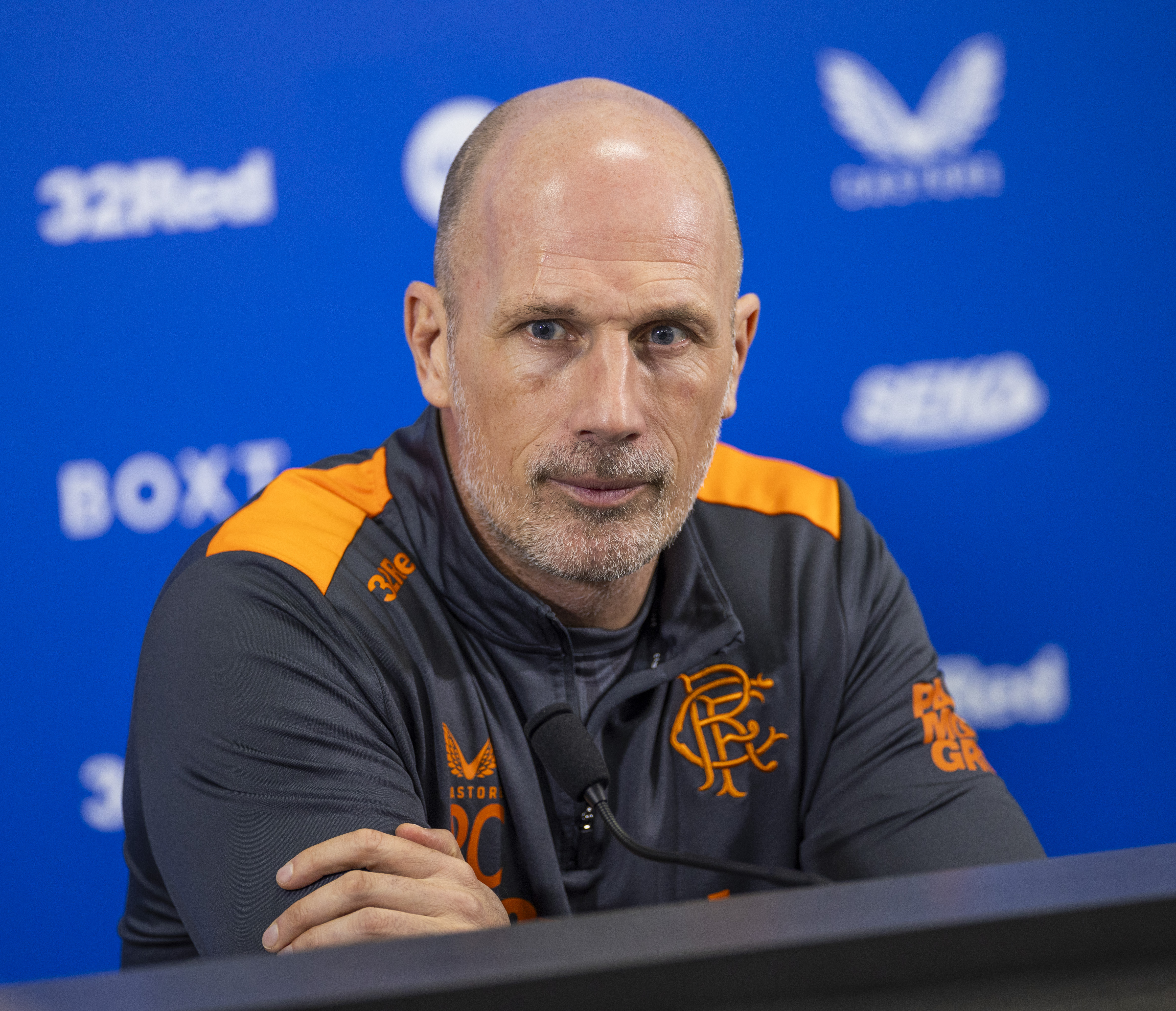 Clement: Squad Must Stay Focused | Rangers Football Club