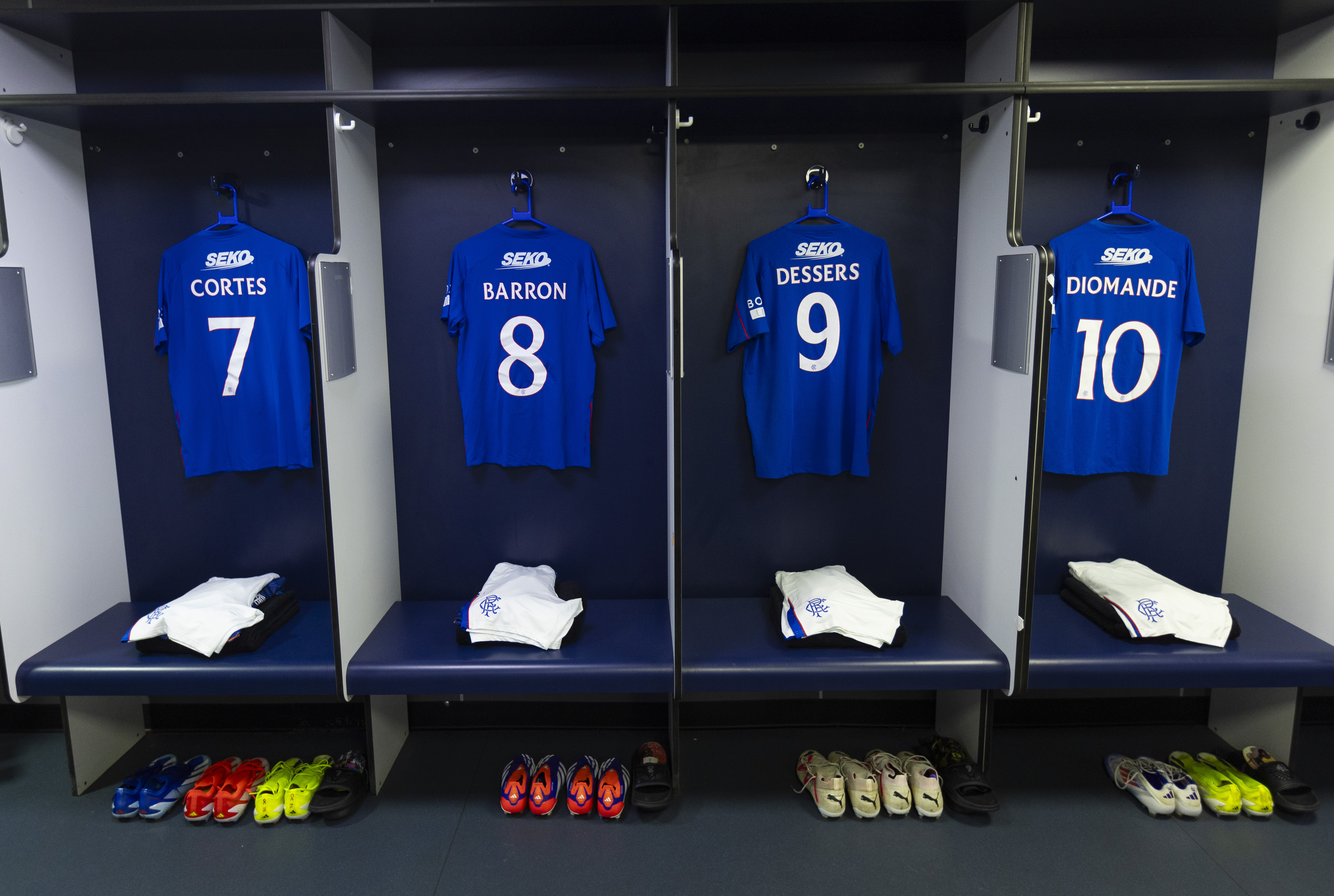 Team News: Clement Names XI For Man U Test | Rangers Football Club