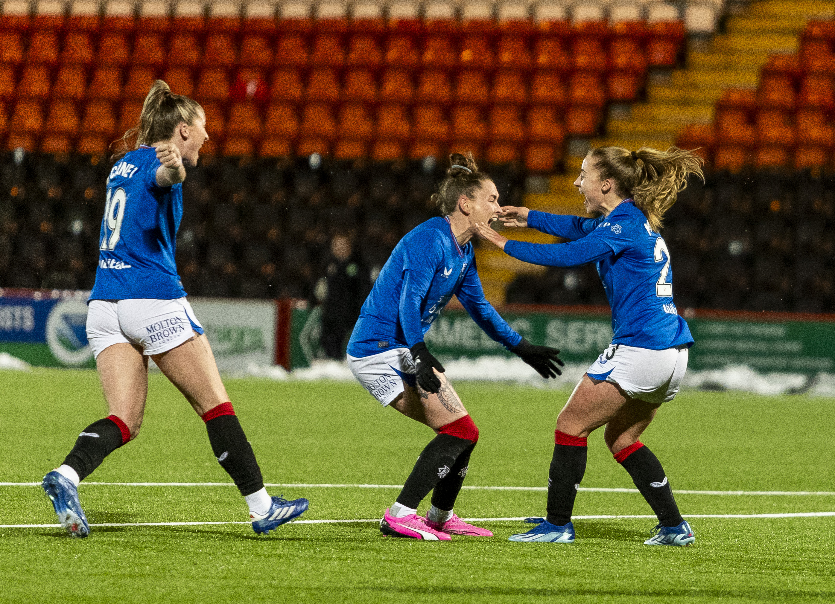 Kirsty Maclean Praises Gers Mentality | Rangers Football Club