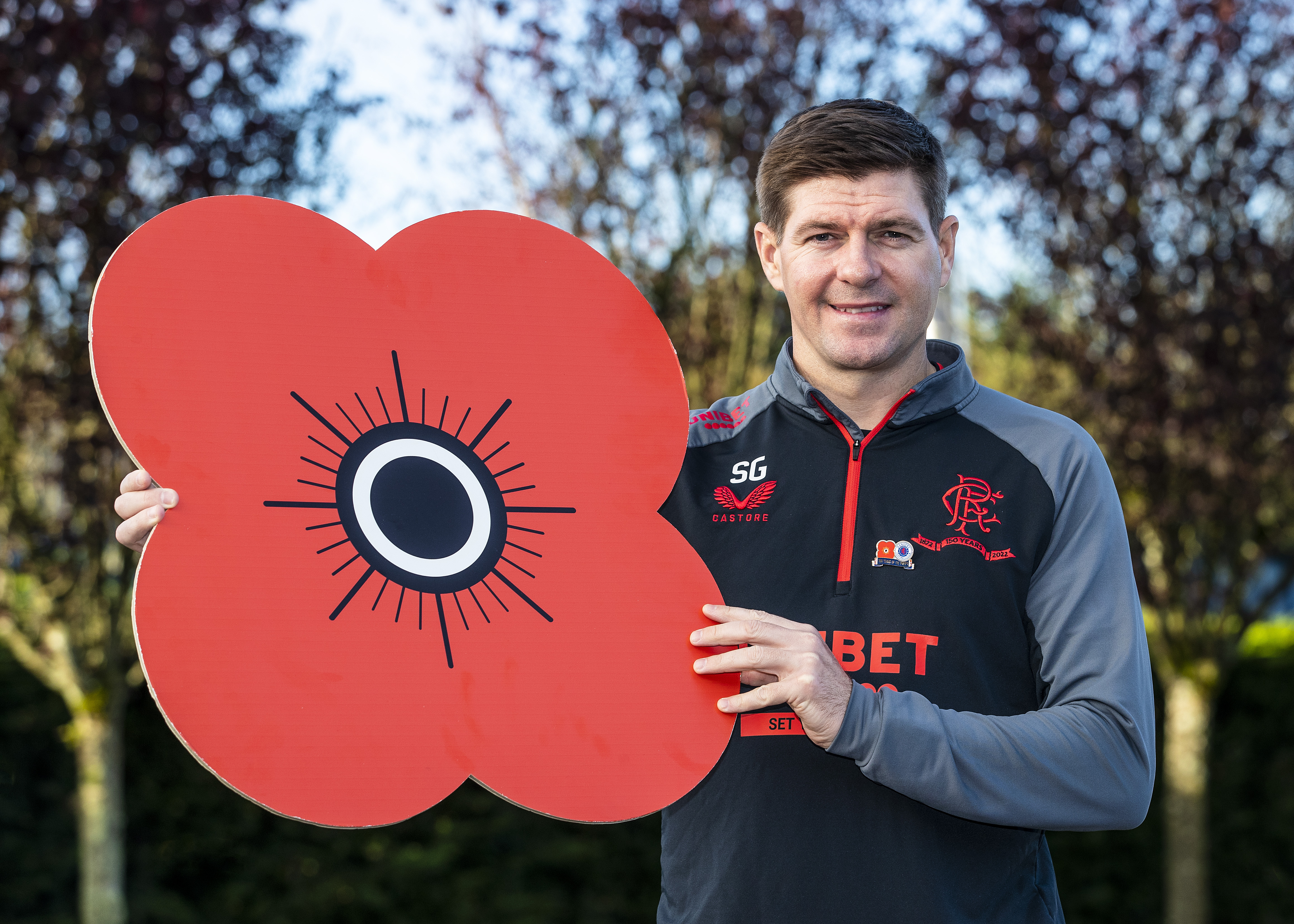 Ibrox Remembers - Remembrance Day Marked On Sunday | Rangers Football Club