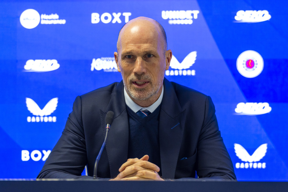 Clement: Squad Will Face A Big Challenge | Rangers Football Club
