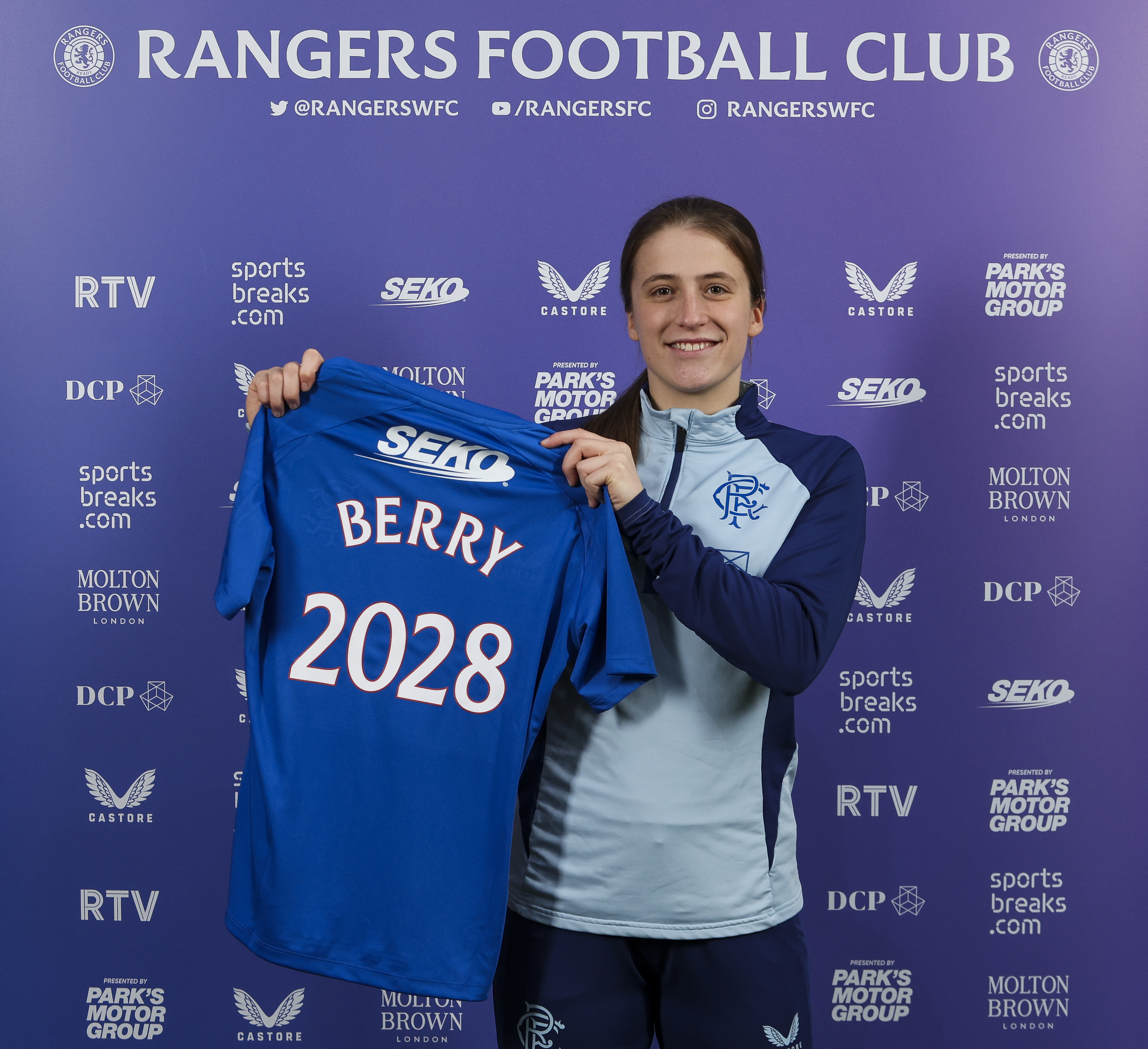 Laura Berry Signs Three Year Contract Extension | Rangers Football Club