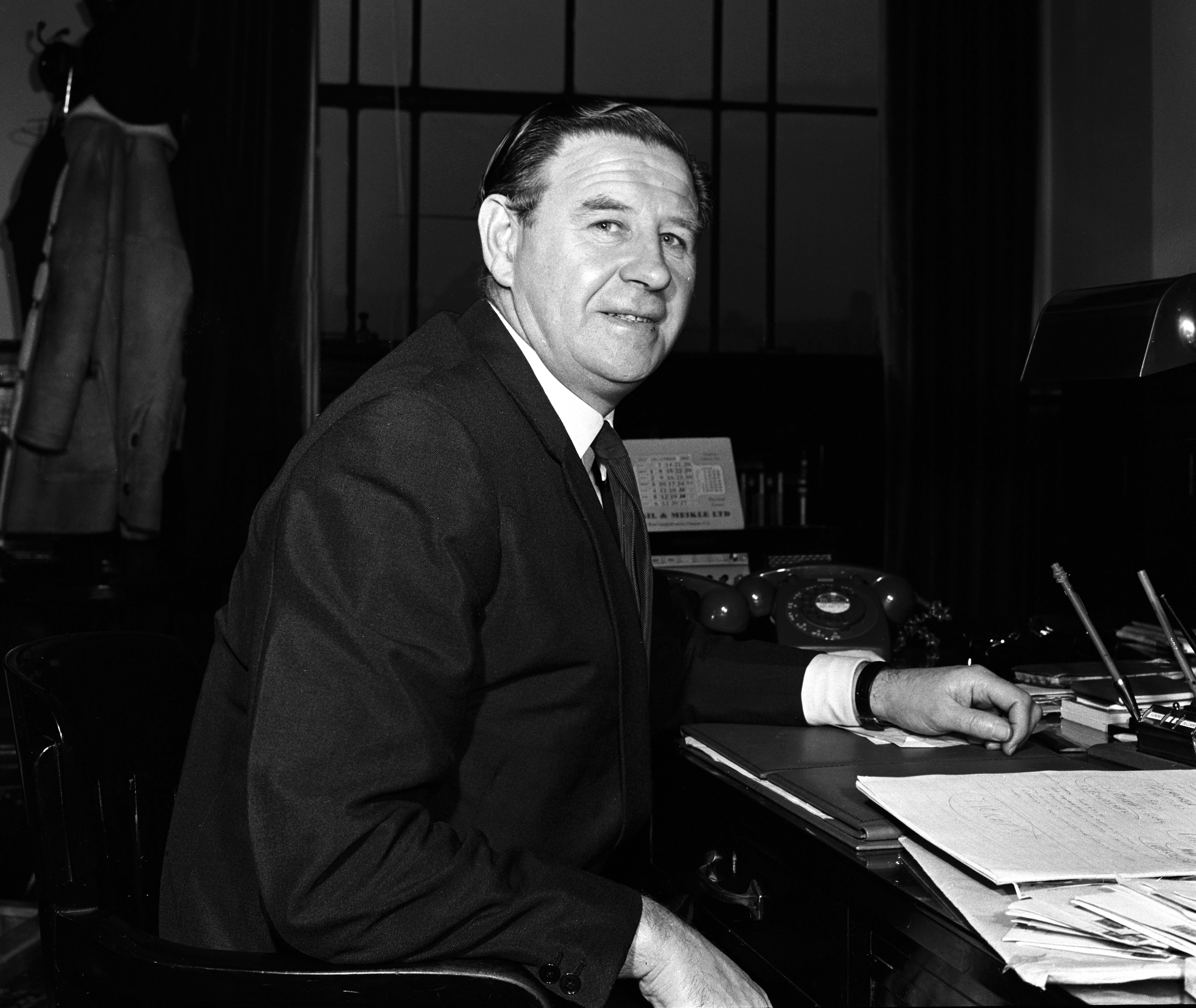 Hall of Fame: Willie Waddell | Rangers Football Club